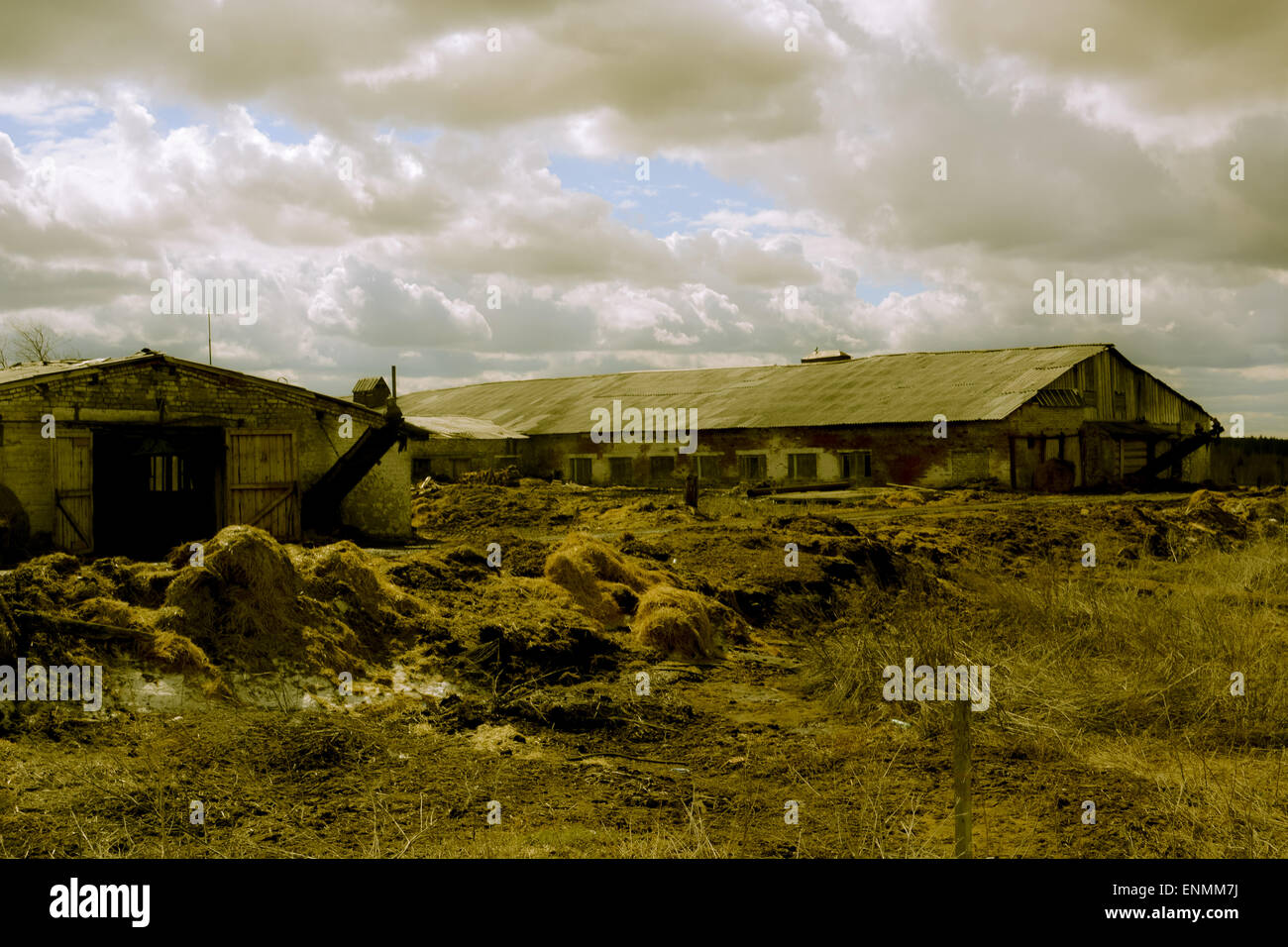 This farm is like after the apocalypse Stock Photo - Alamy