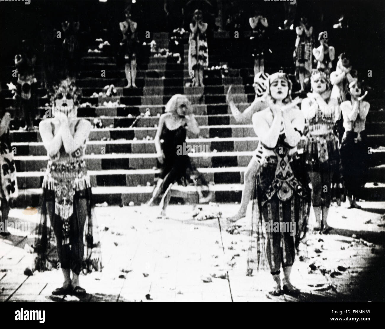 Intolerance film 1916 hi-res stock photography and images - Alamy