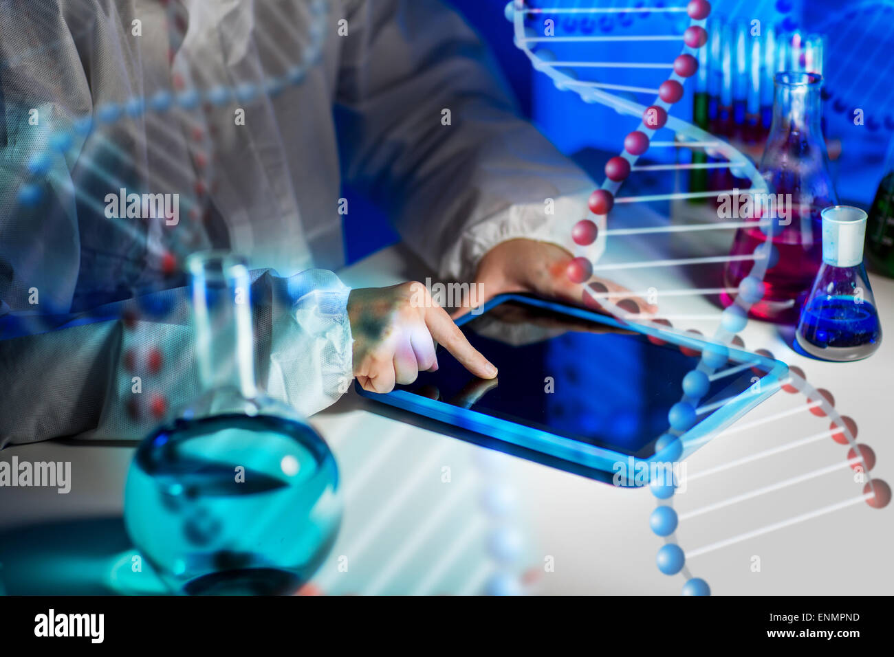 Scientist test tubes connection hi-res stock photography and images - Alamy