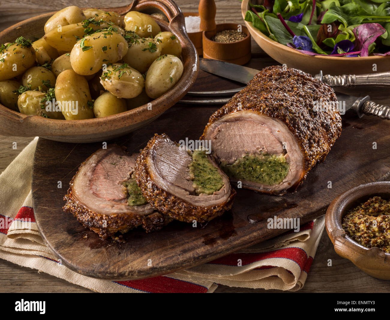 Royals horizontal hi-res stock photography and images - Alamy