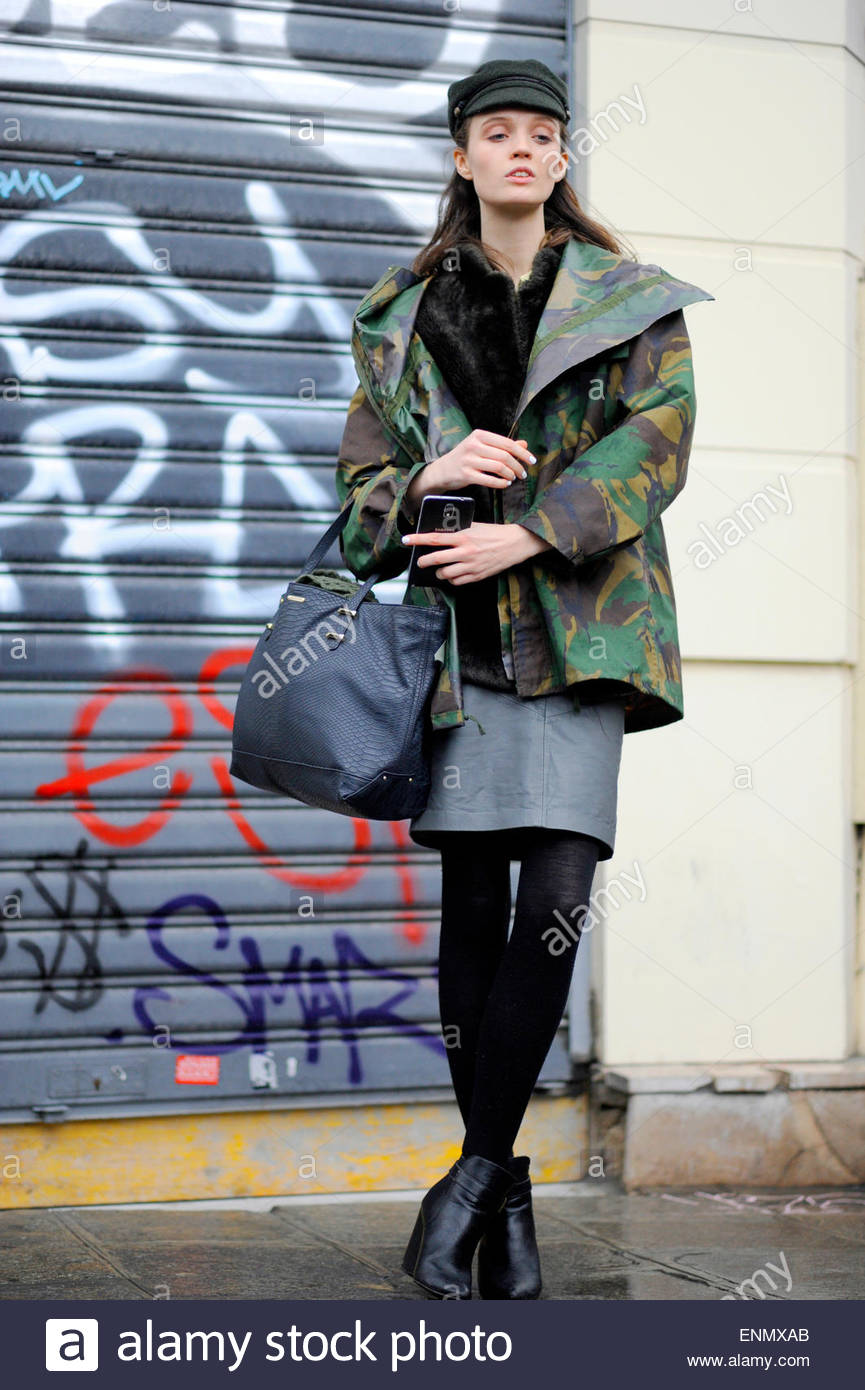 Flo Paris Stock Photos & Flo Paris Stock Images - Alamy