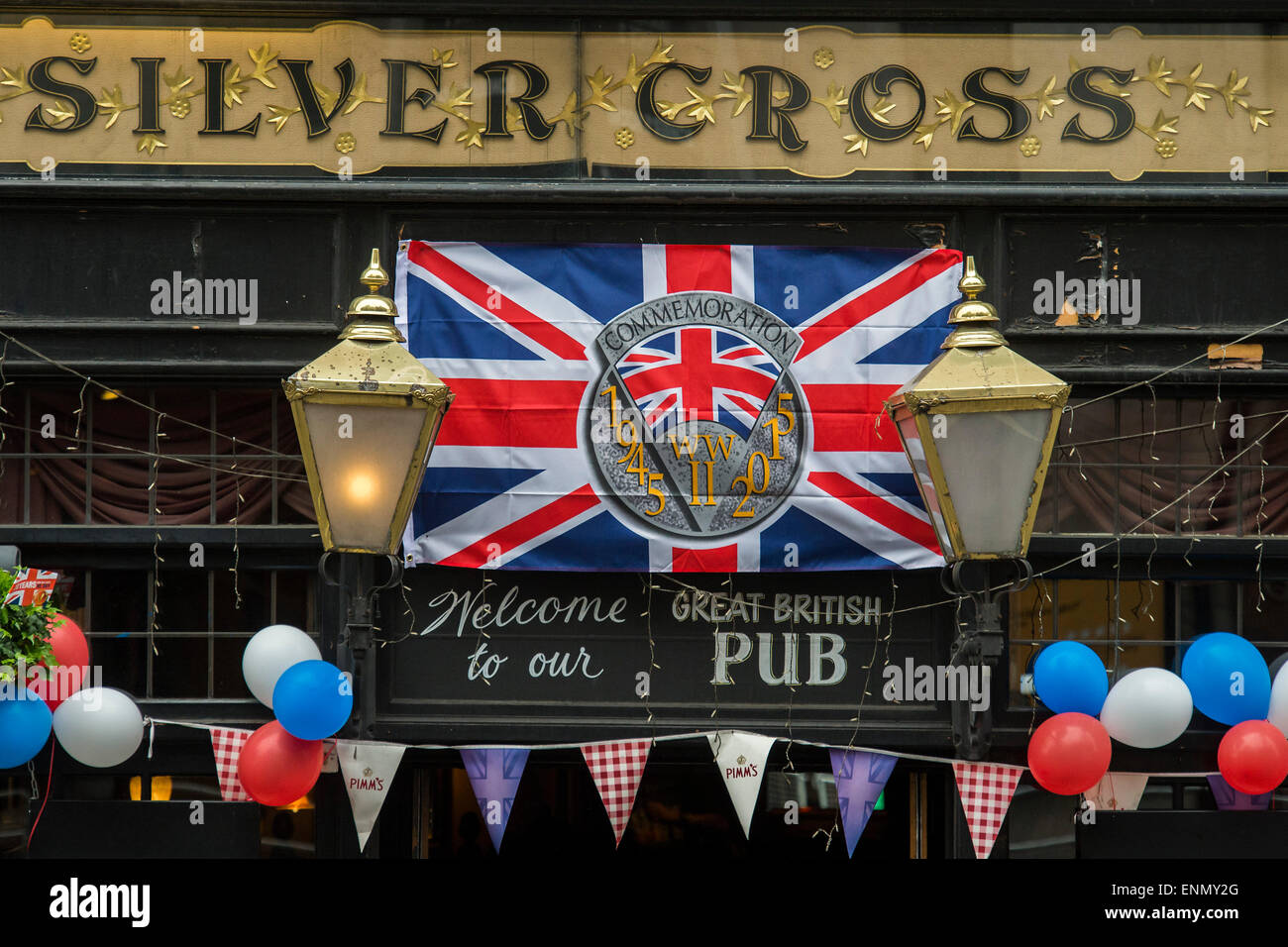Silver cross in whitehall hi-res stock photography and images - Alamy