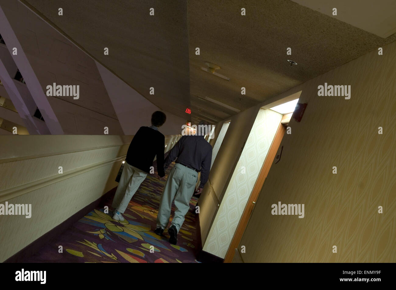 Hotel hallway hi-res stock photography and images - Alamy