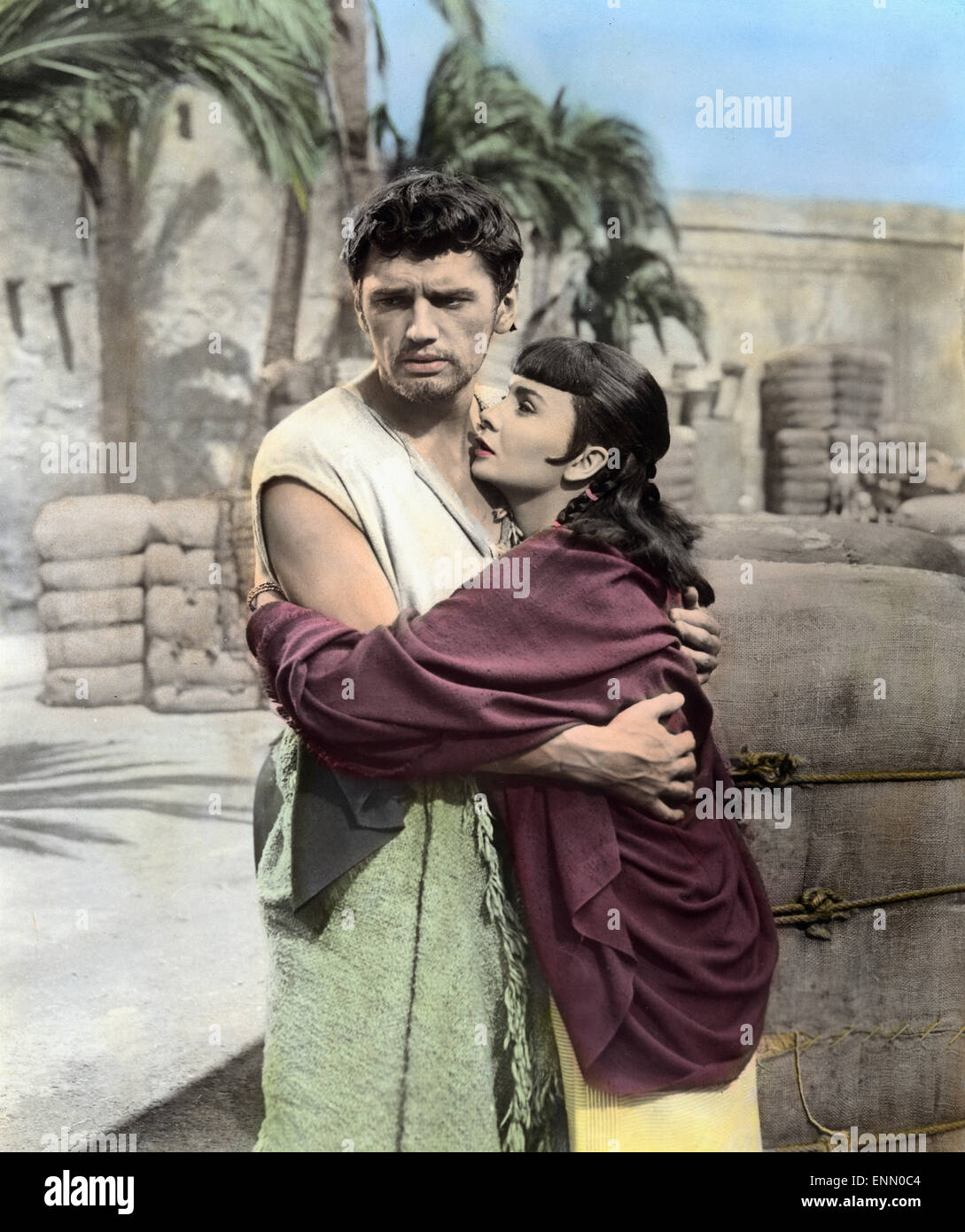 Sinuhe the egyptian (1954) hi-res stock photography and images - Alamy