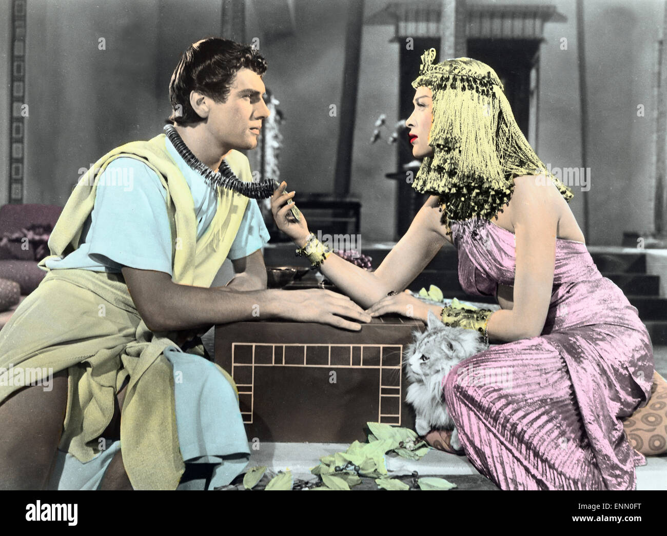 Sinuhe the egyptian (1954) hi-res stock photography and images - Alamy