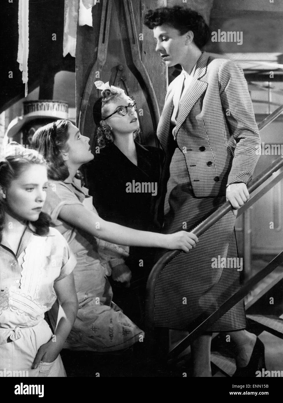 Drei Mädchen spinnen, Deutschland 1950, Regie: Carl Froelich ...