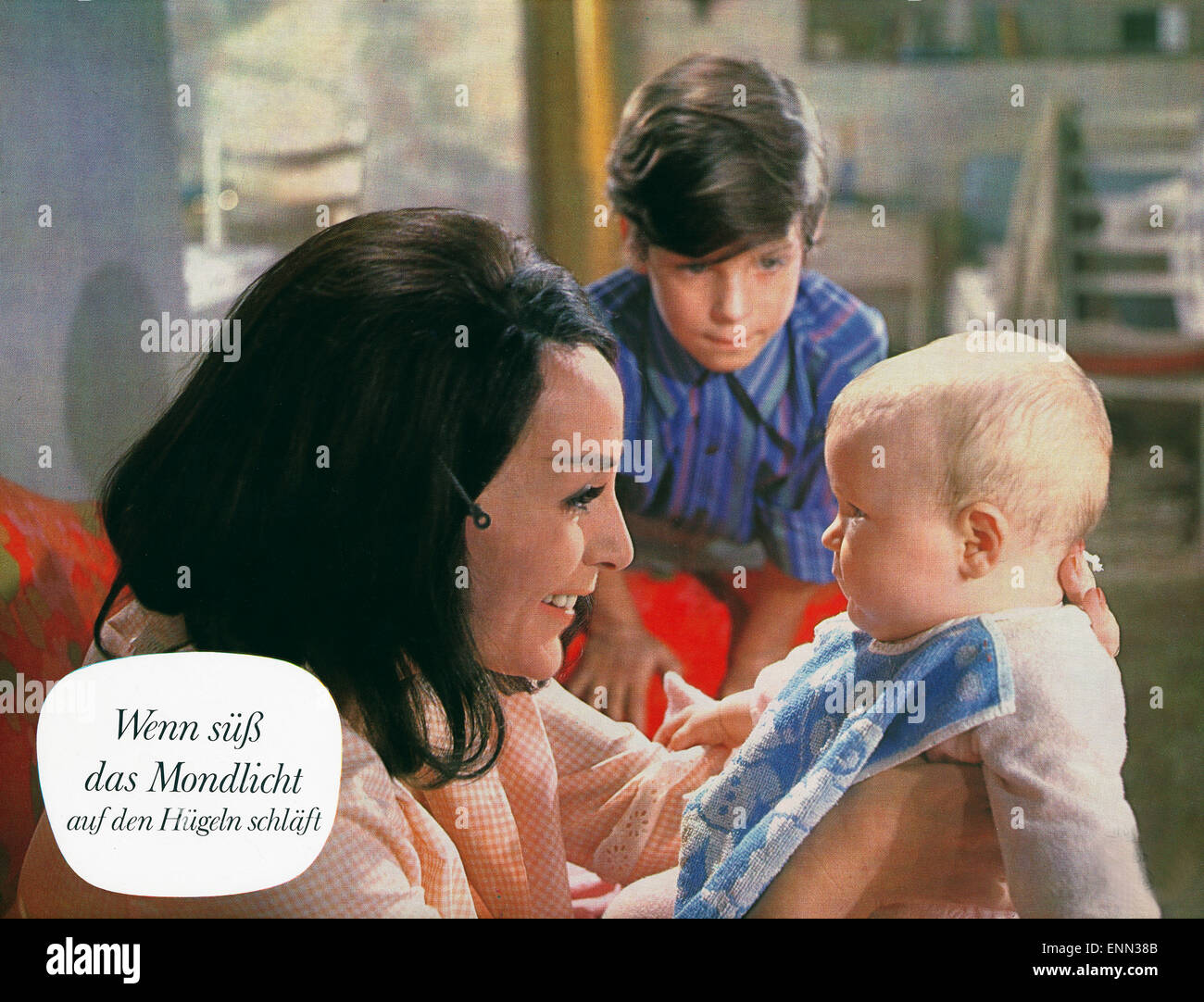 Mutter mutter mutter sohn junge kind hi-res stock photography and ...