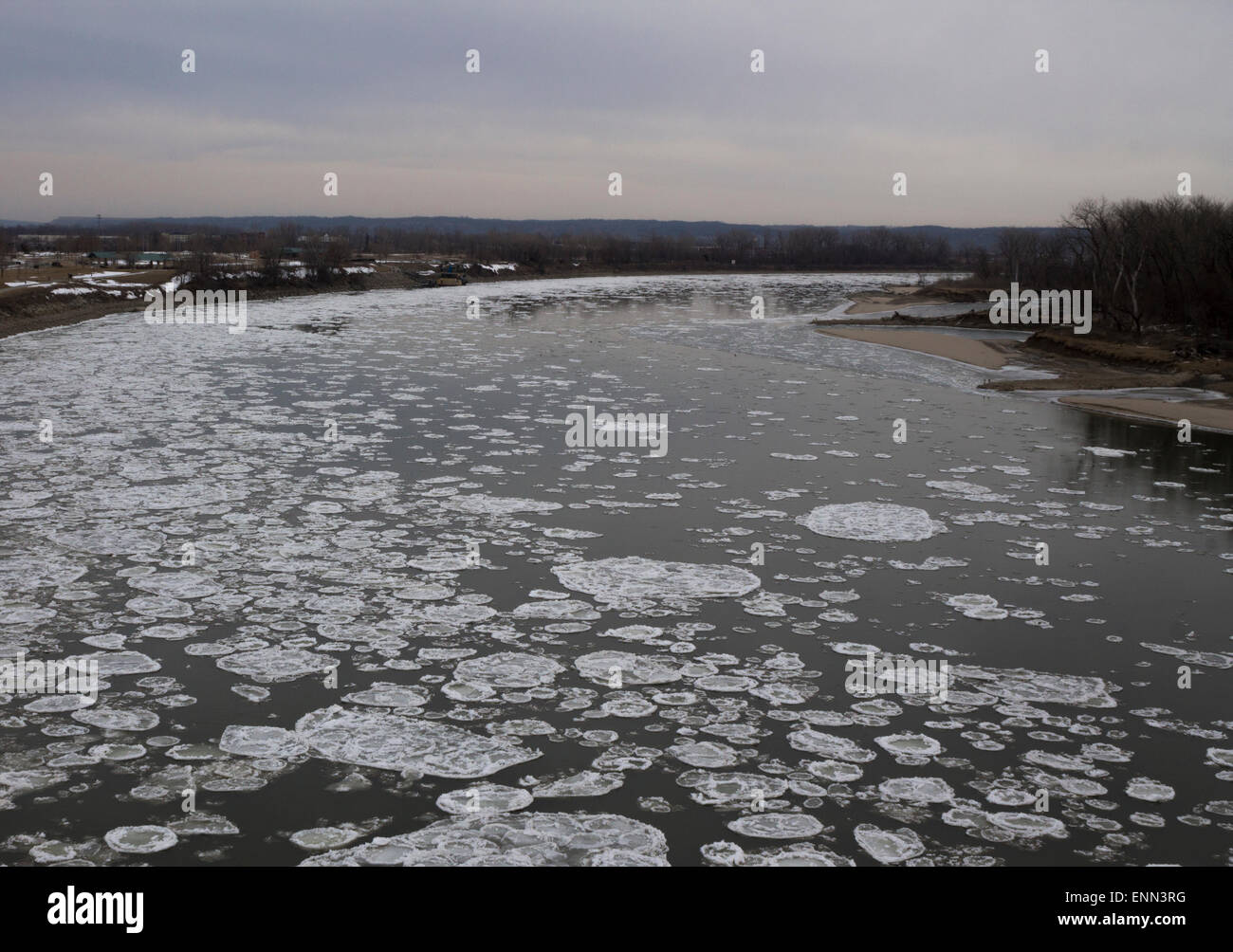 Floating ice floes hi-res stock photography and images - Alamy