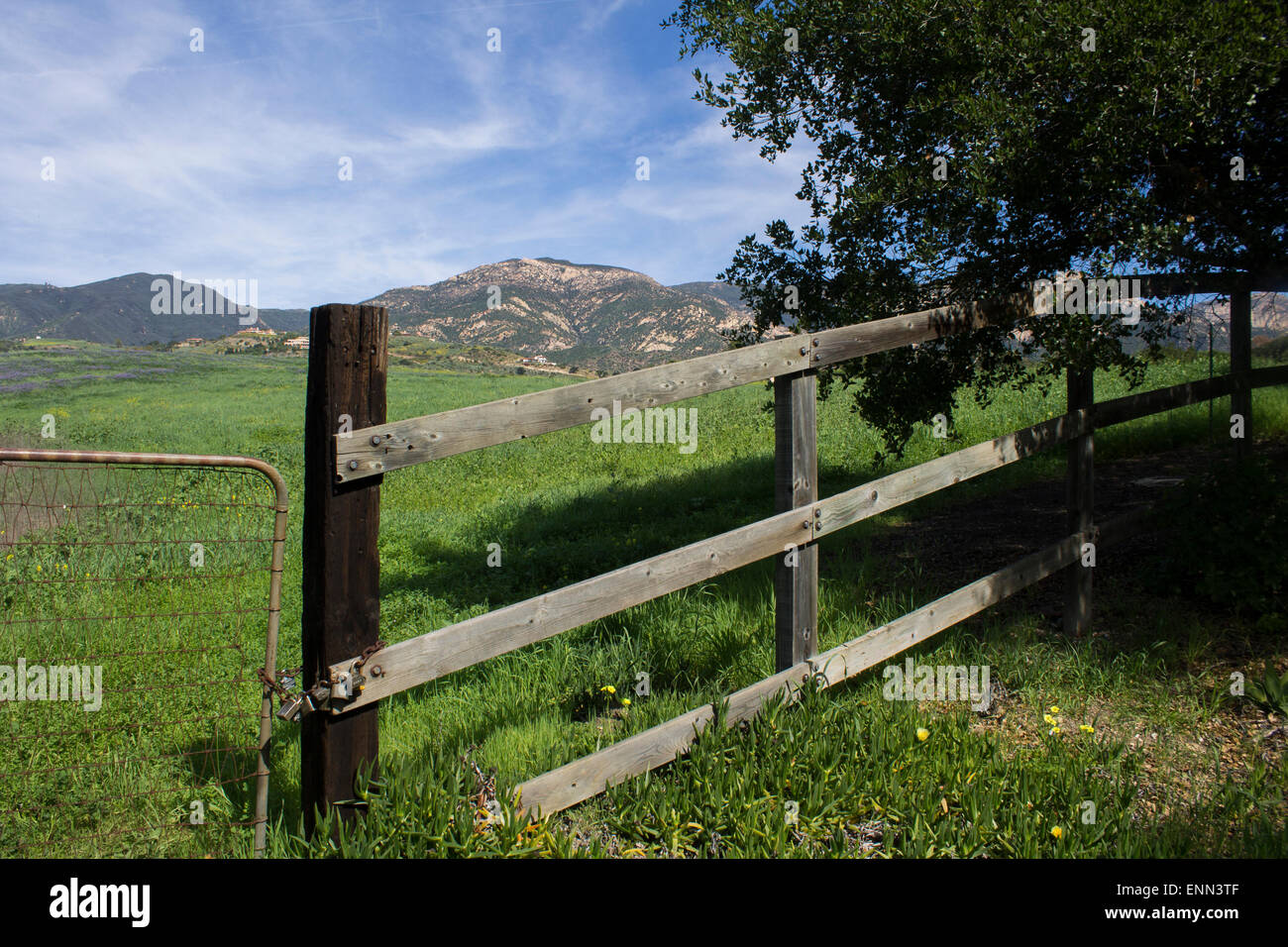 Broken down fence hi-res stock photography and images - Alamy