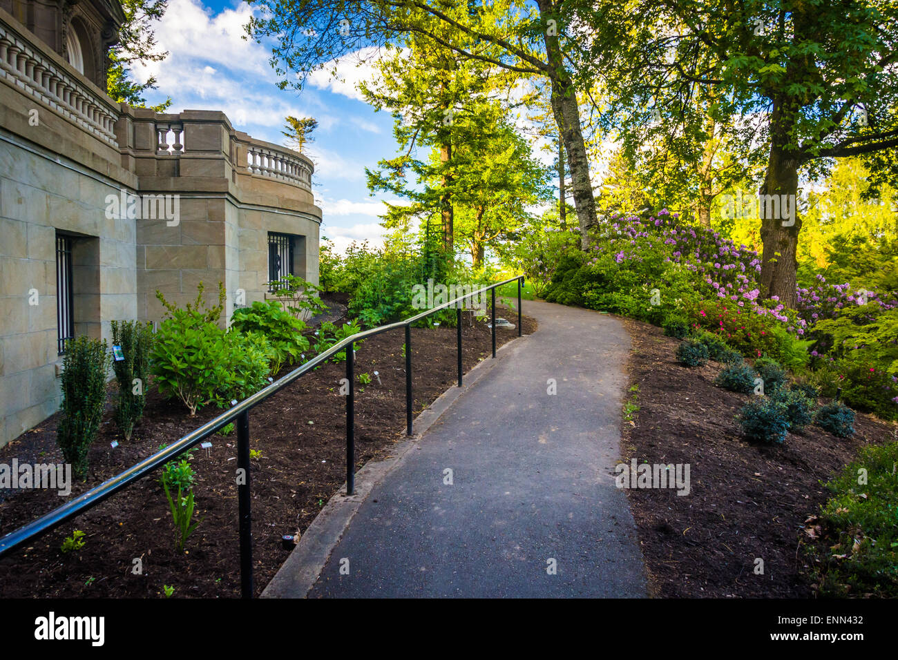 Portland oregon pittock mansion hi-res stock photography and images - Alamy