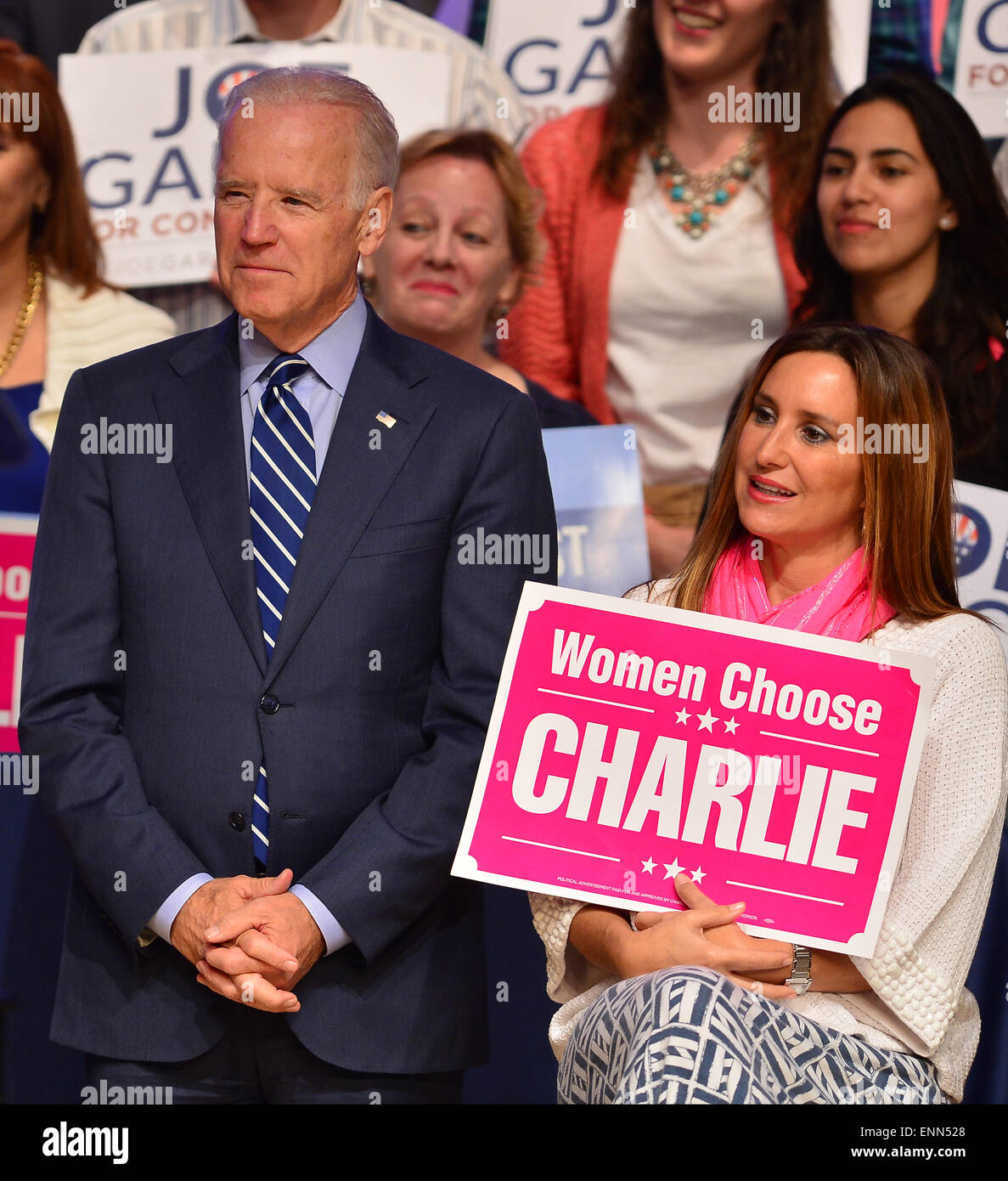 Campaign rally for Florida State Governor candidate Charlie Crist held ...