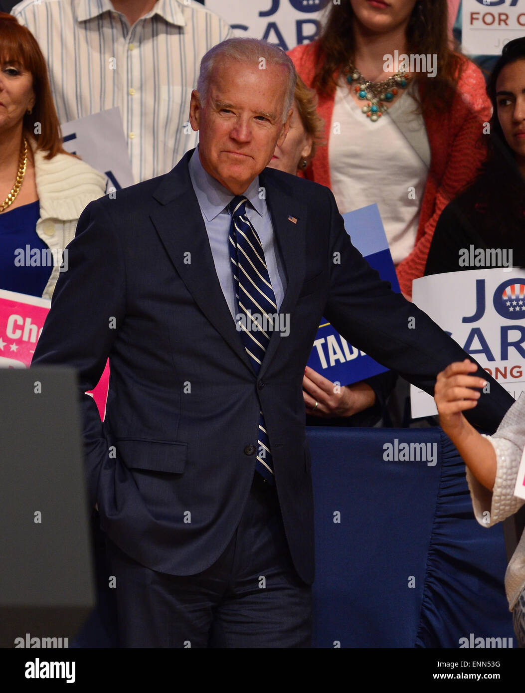 Campaign rally for Florida State Governor candidate Charlie Crist held ...