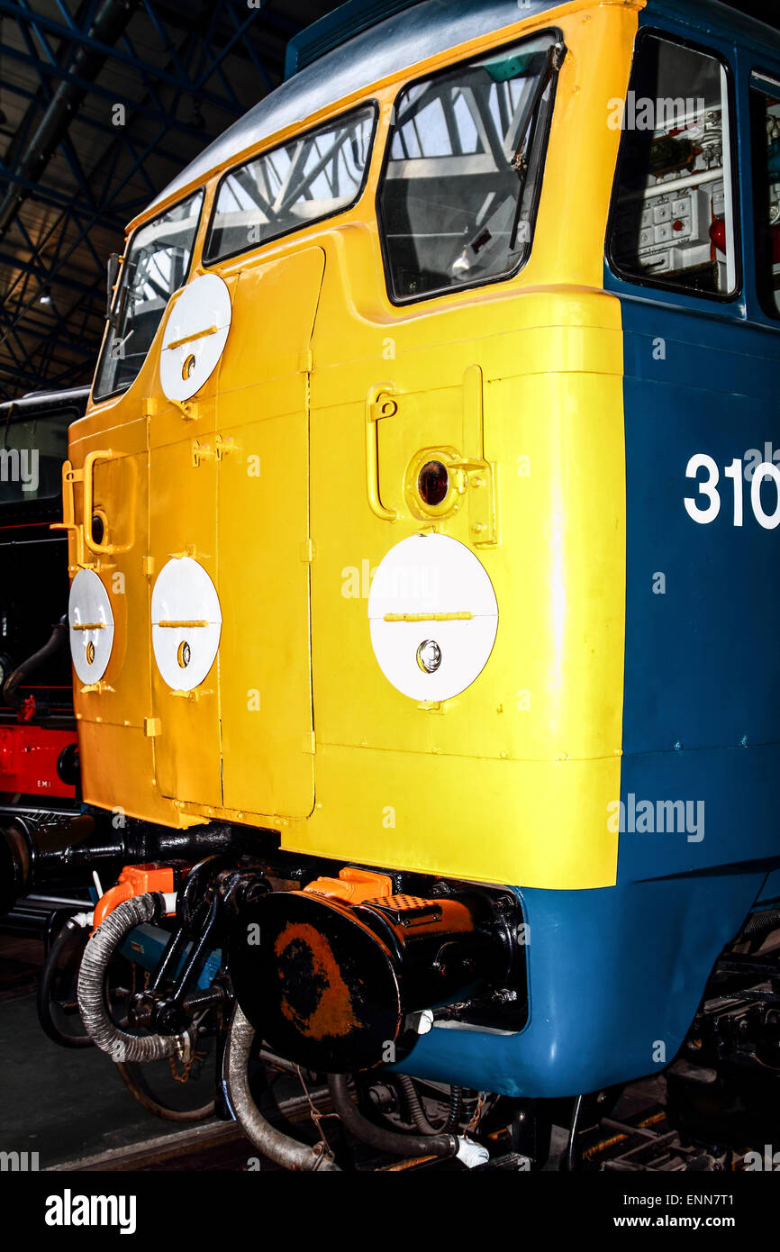 Class 31 diesel locomotive hi-res stock photography and images - Alamy