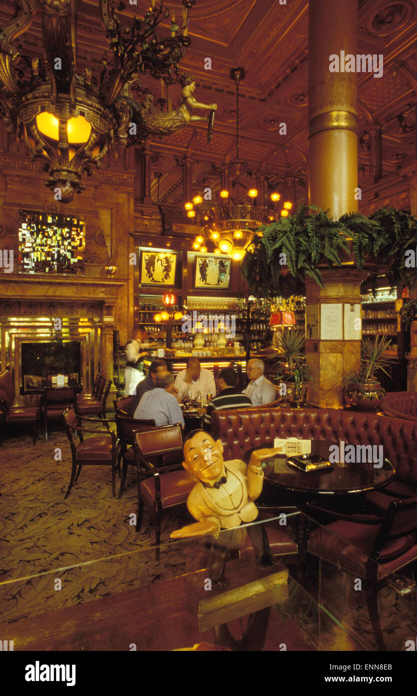 BEL, Belgium, Brussels, bar of the Grand Hotel Metropole at the Place ...