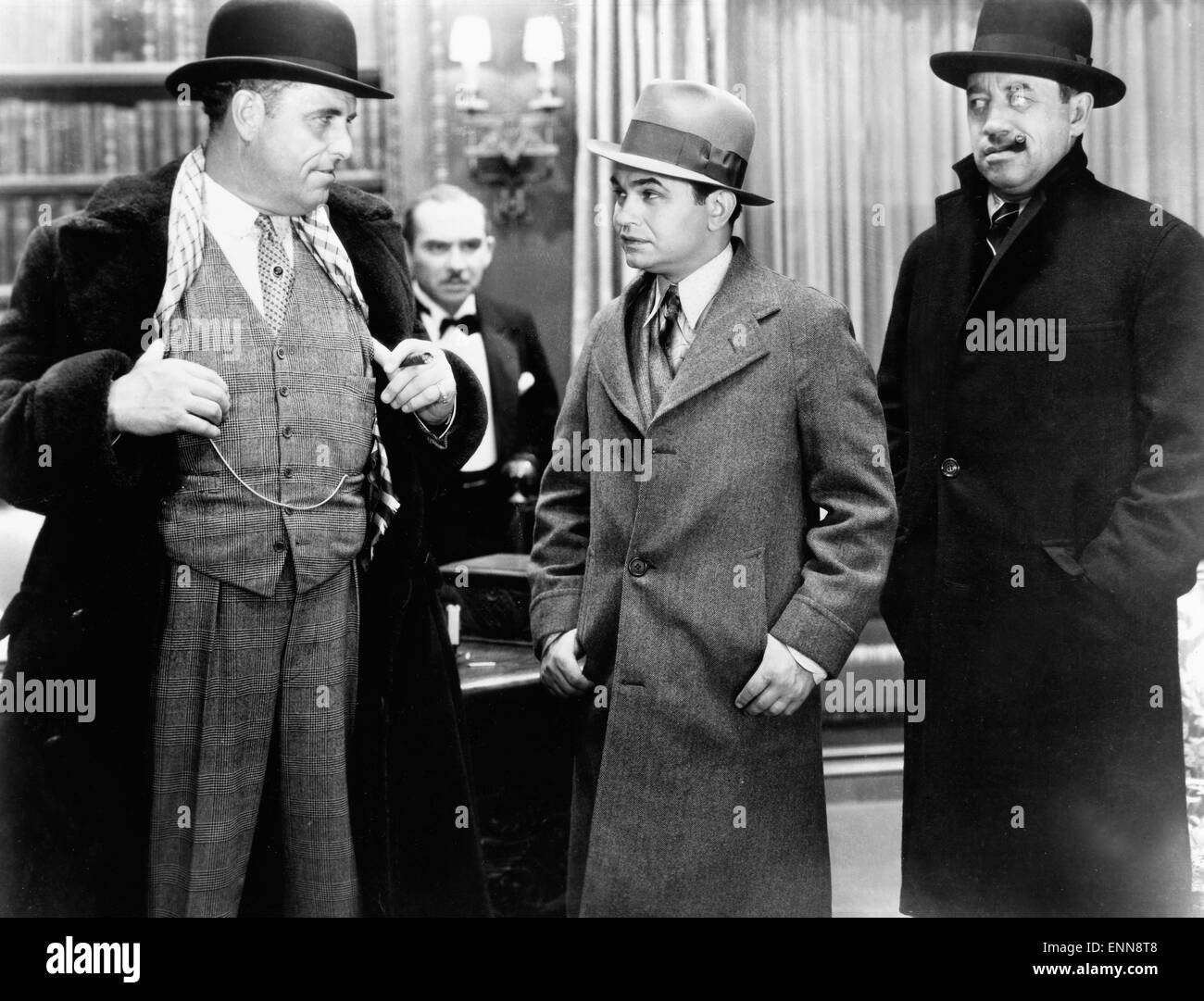 Little caesar and edward g robinson Black and White Stock Photos ...