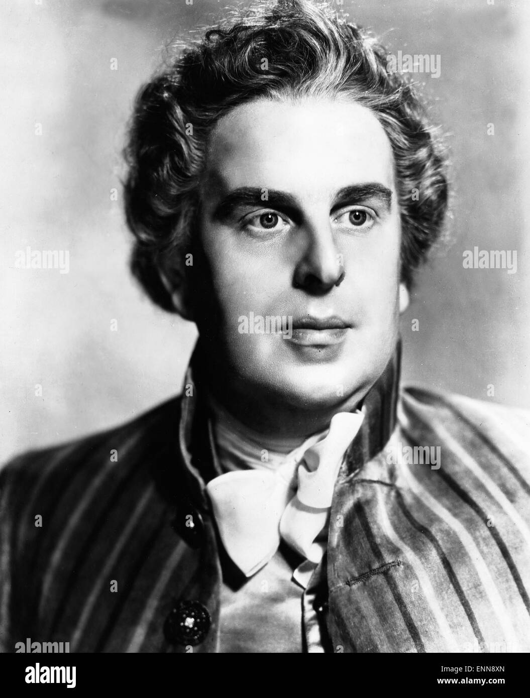 Actor robert morley hi-res stock photography and images - Alamy