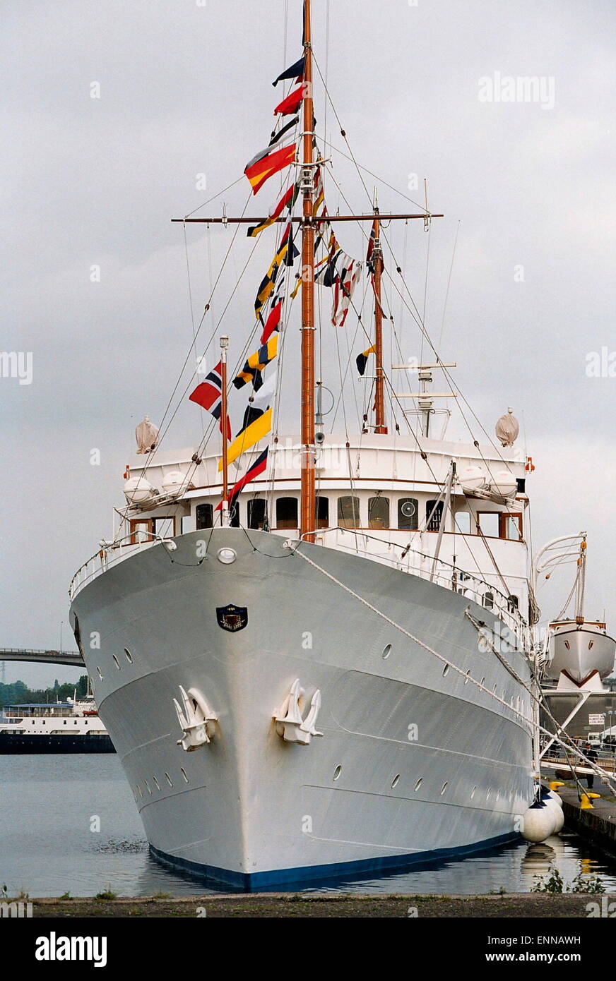 AJAXNETPHOTO -04 JUN 2004 - CAEN, FRANCE.- D-DAY 60TH ANNIVERSARY ...