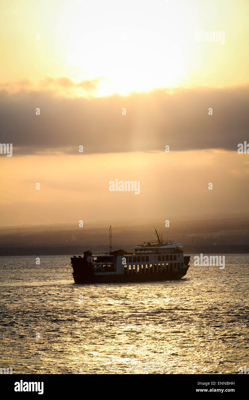 Indonesia passenger ferries hi-res stock photography and images - Alamy