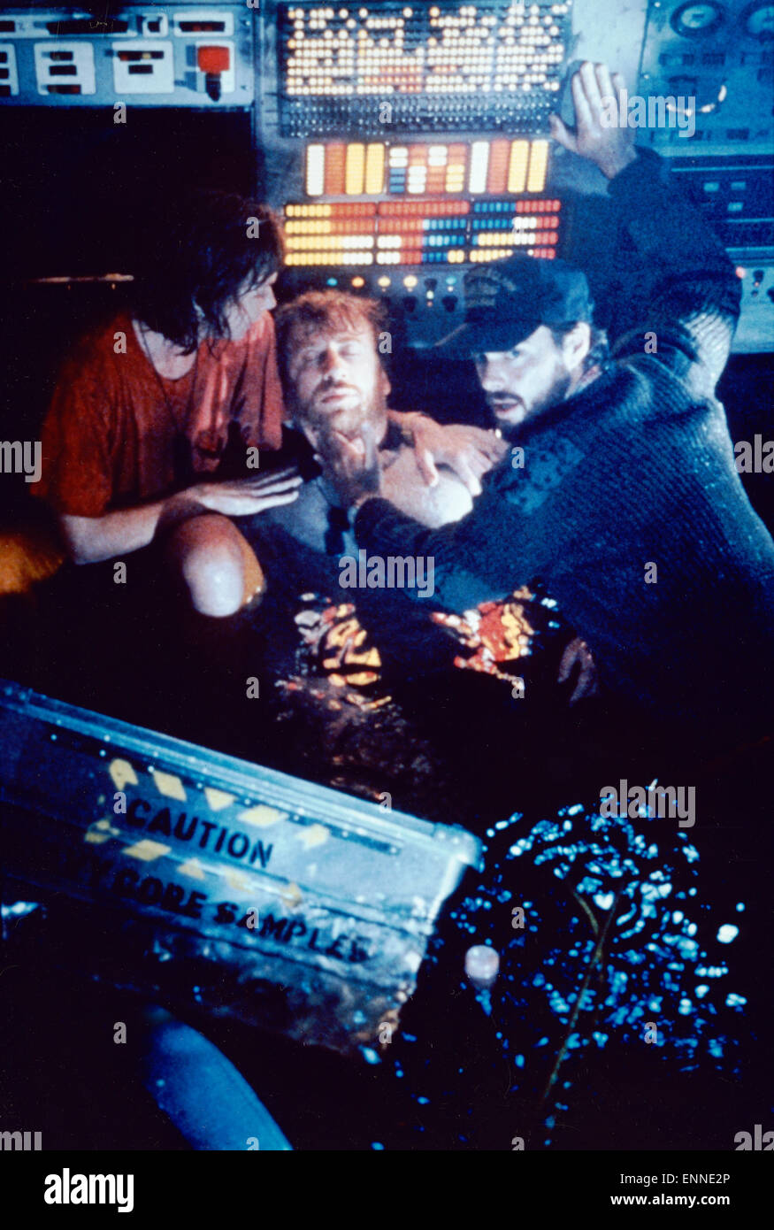 DeepStar Six, USA 1989, aka: Deep Star Six - Das Grauen in der Tiefe ...