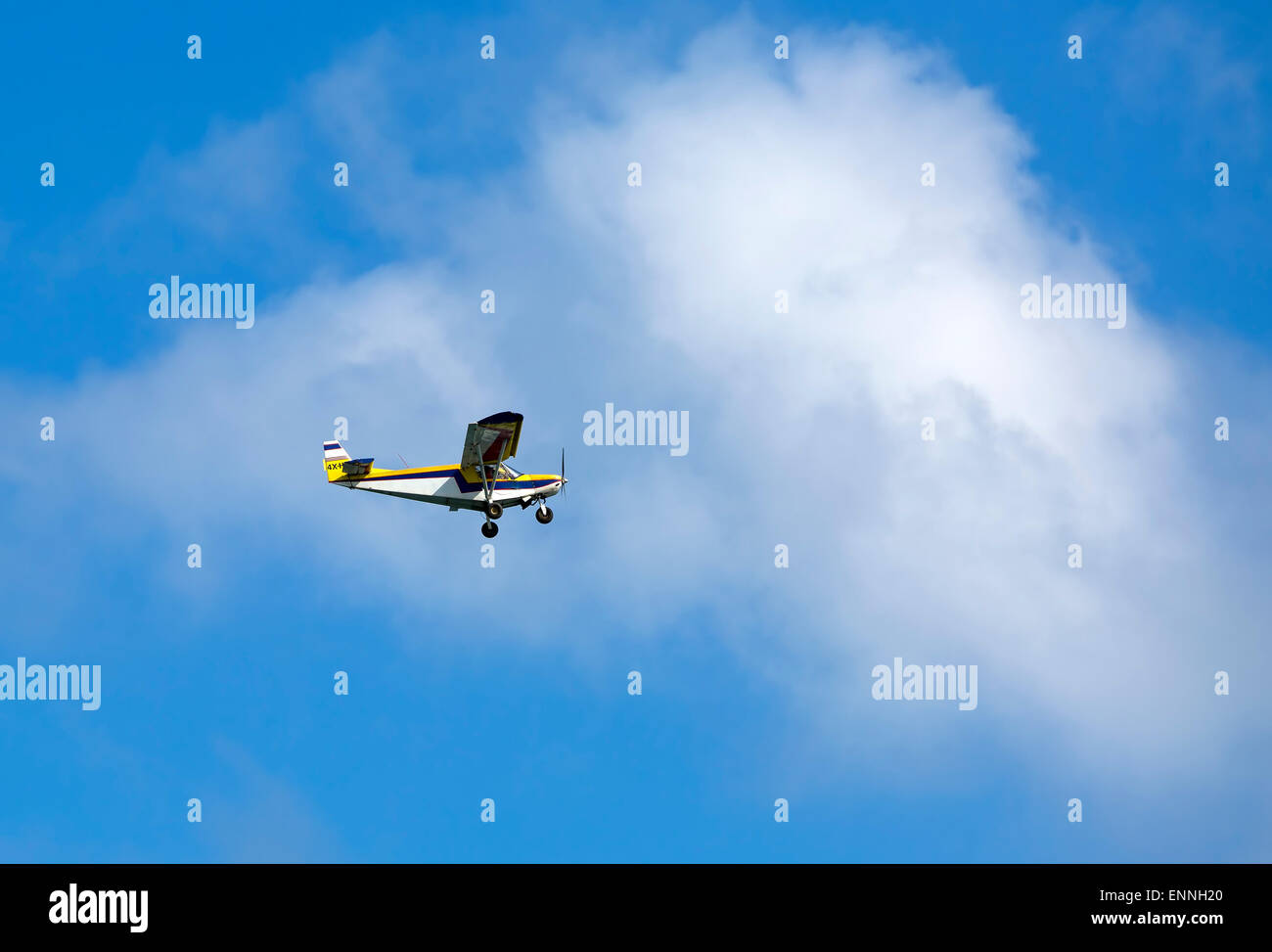Single engine plane hi-res stock photography and images - Alamy