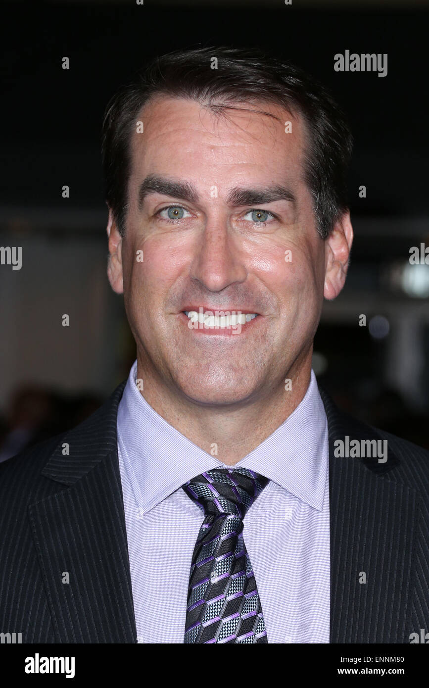 Dumb And Dumber To - Los Angeles Premiere Featuring: Rob Riggle Where ...