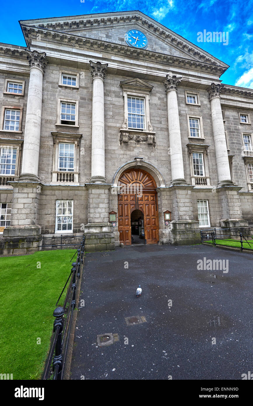 Trinity College Dublin Ireland Stock Photo - Alamy