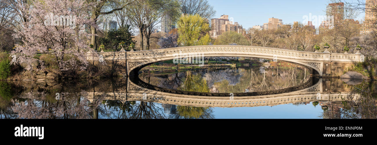 Bow bridge Central Park, New York City in early spring morning with ...