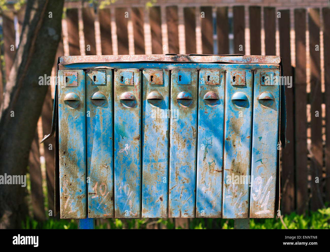 Old mailboxes hi-res stock photography and images - Alamy