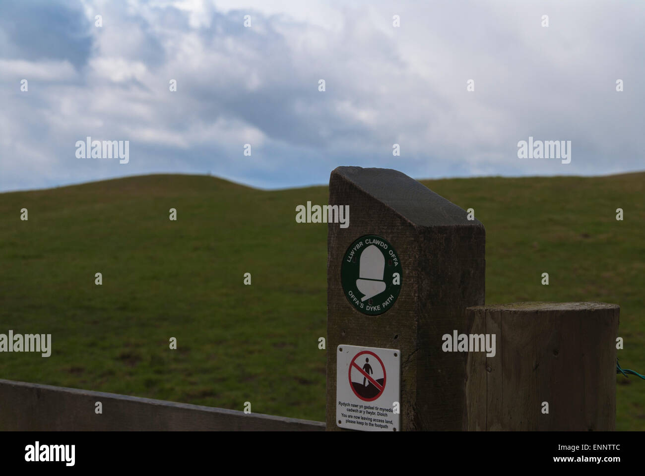 Offas dyke path way marker sign hi-res stock photography and images - Alamy