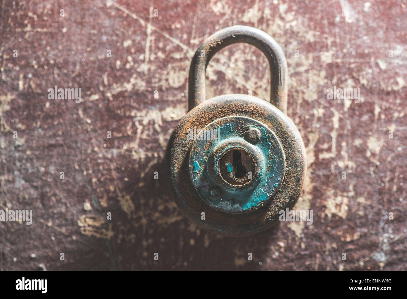 Antique padlock hi-res stock photography and images - Alamy