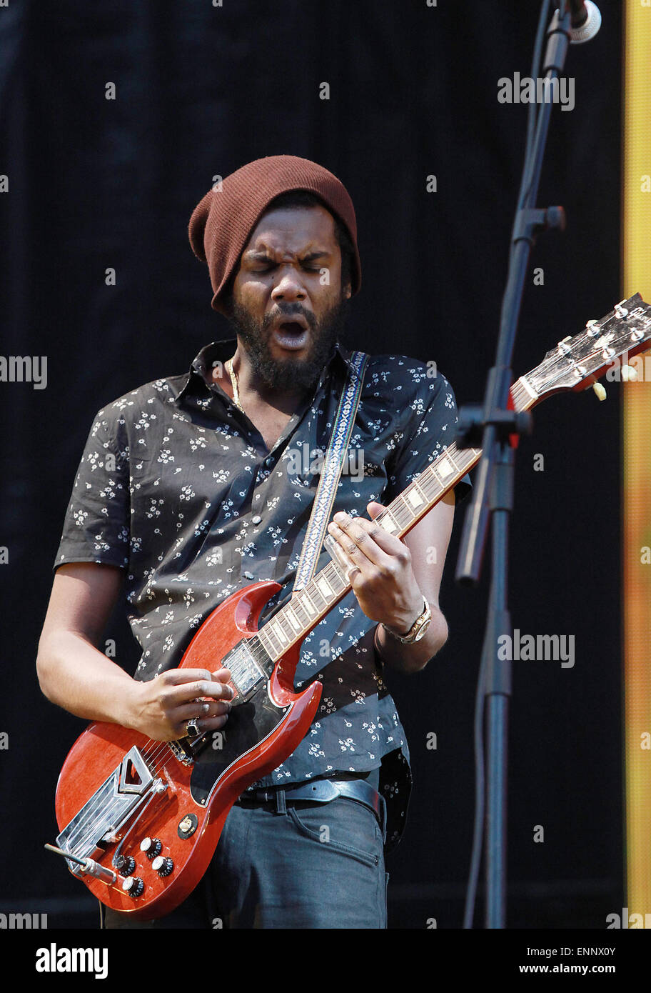 Las Vegas, Nevada, USA. 9th May, 2015. Musician Gary Clark je performs ...