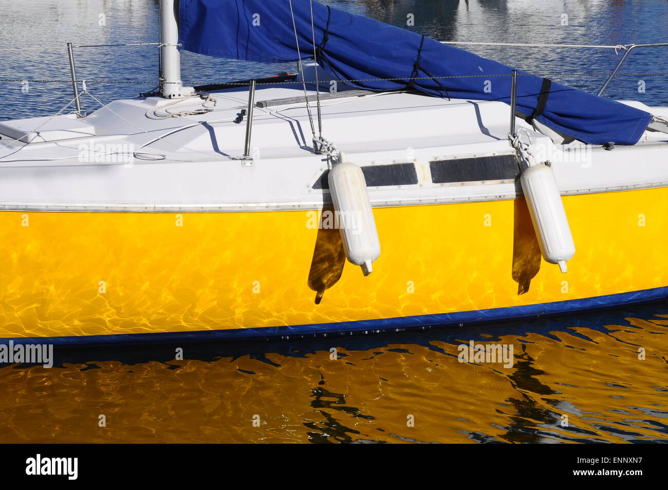 Yellow and blue boat hi-res stock photography and images - Alamy