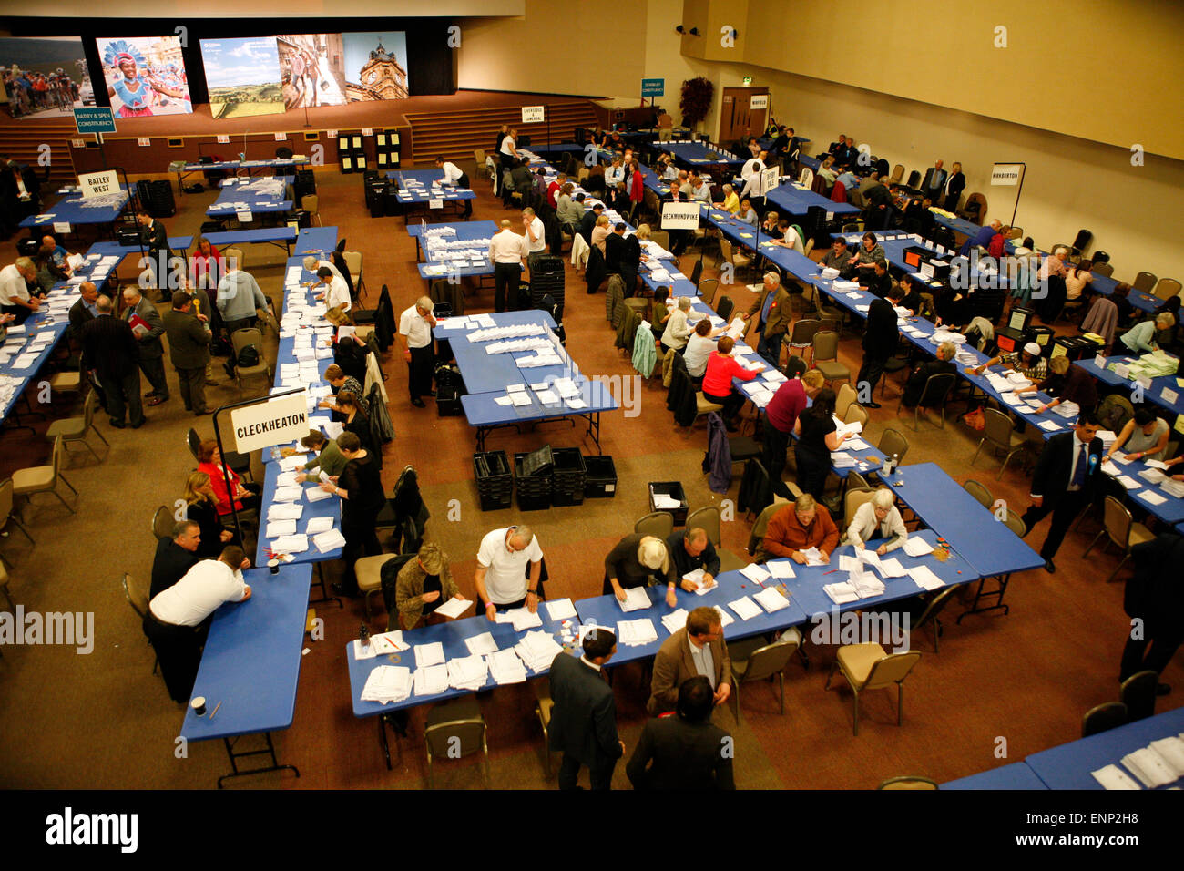 General Election Count: Dewsbury Stock Photo - Alamy