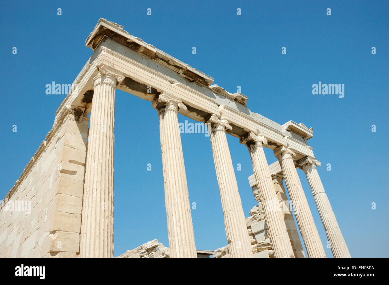 Greek temple roof construction hi-res stock photography and images - Alamy