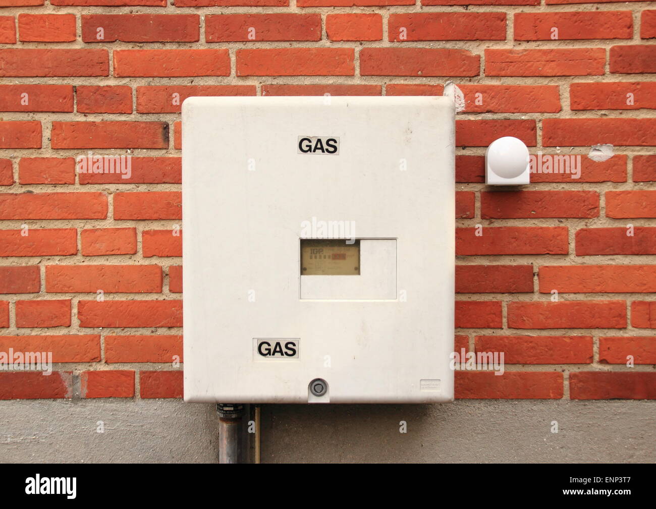 Gas meter box on house hi-res stock photography and images - Alamy