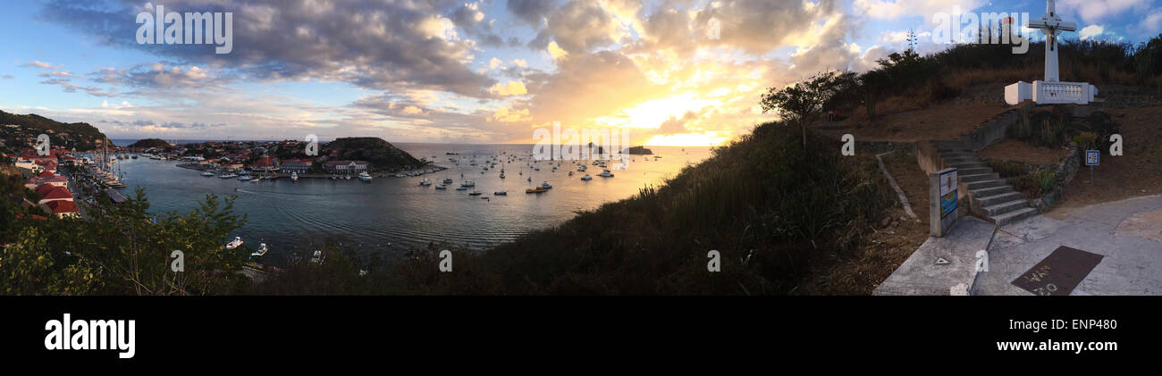 Saint-Barthélemy: the Gustavia harbour seen from the footpath leading ...
