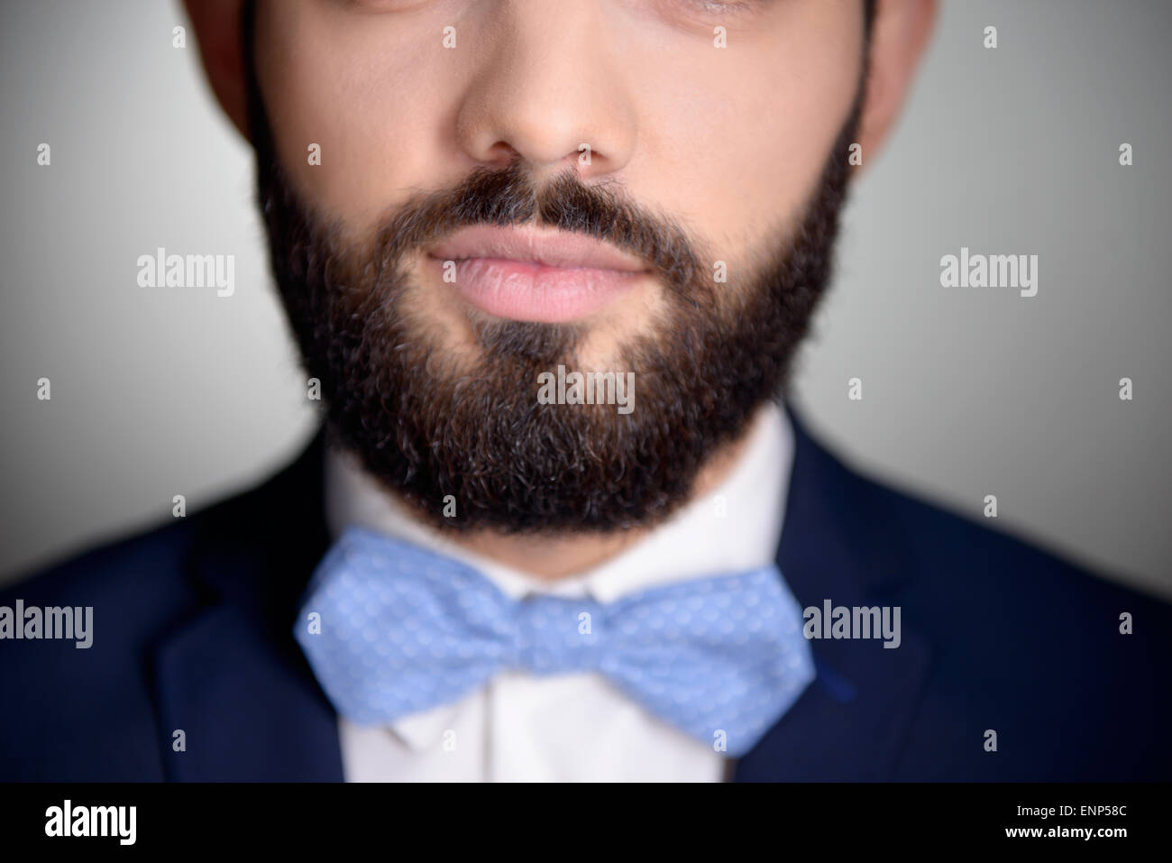 Beard bow tie hi-res stock photography and images - Alamy