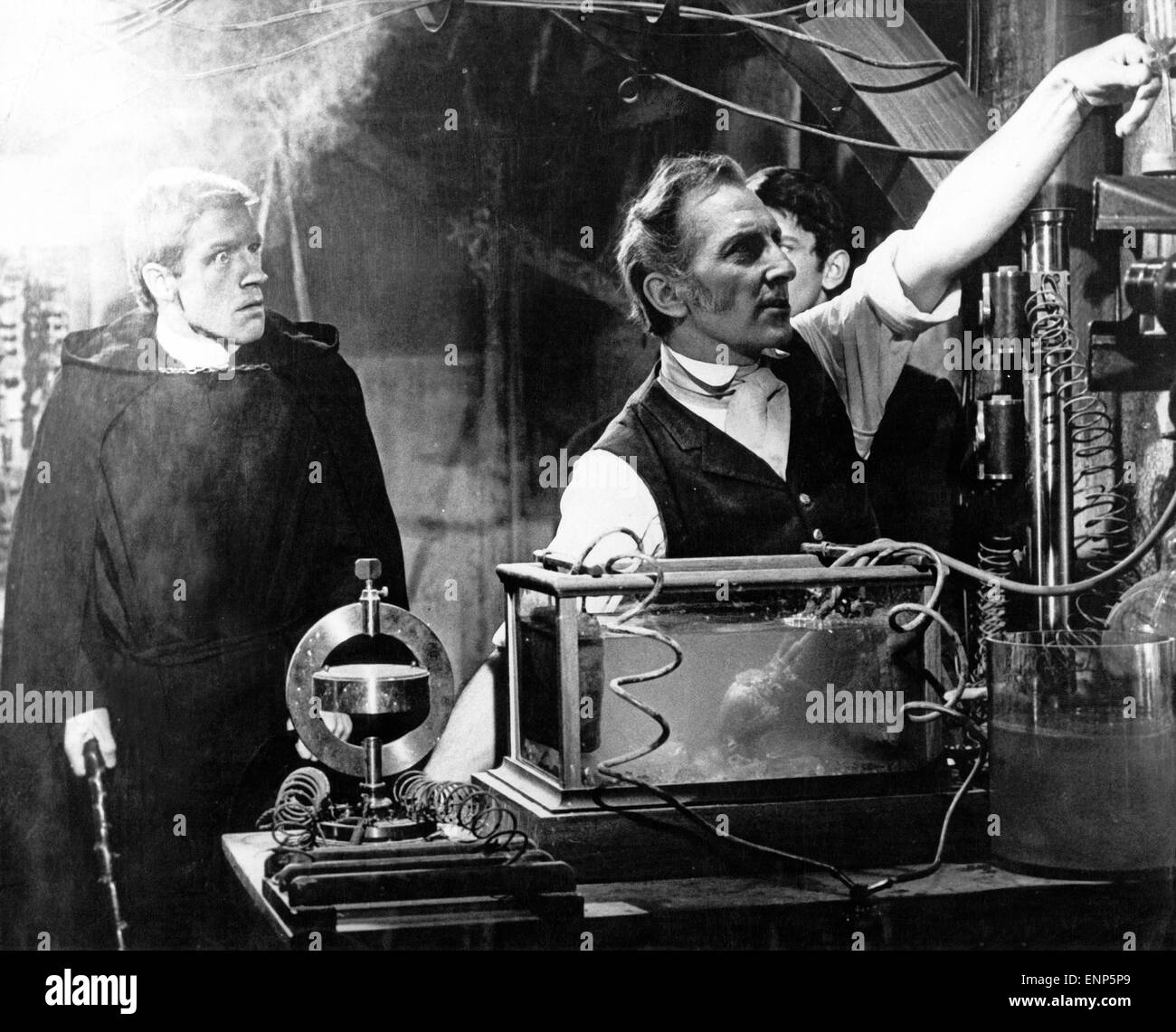 The Evil of Frankenstein, Großbritannien 1964, aka: Frankensteins ...