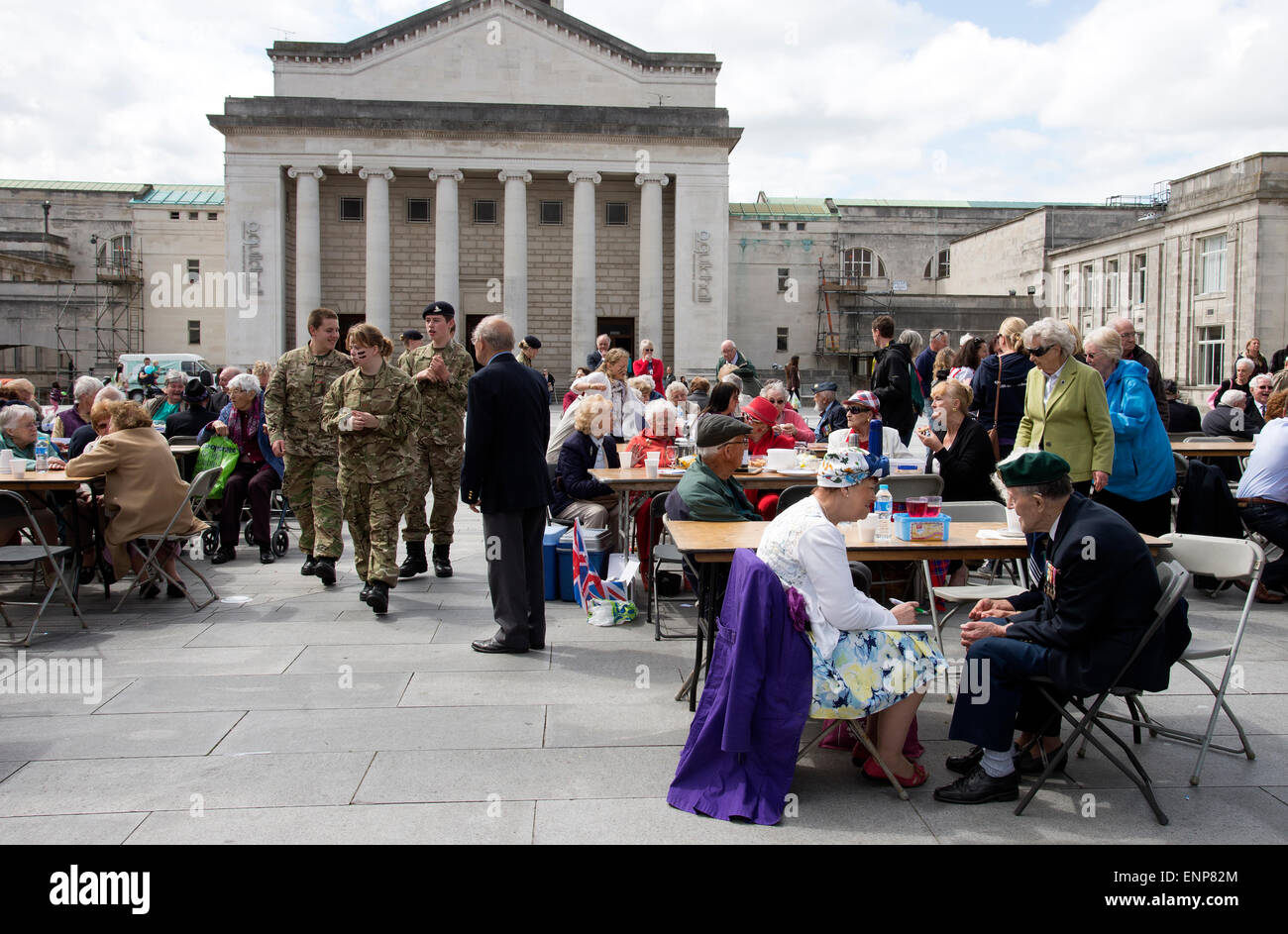 Ve Day Party Stock Photos & Ve Day Party Stock Images - Alamy
