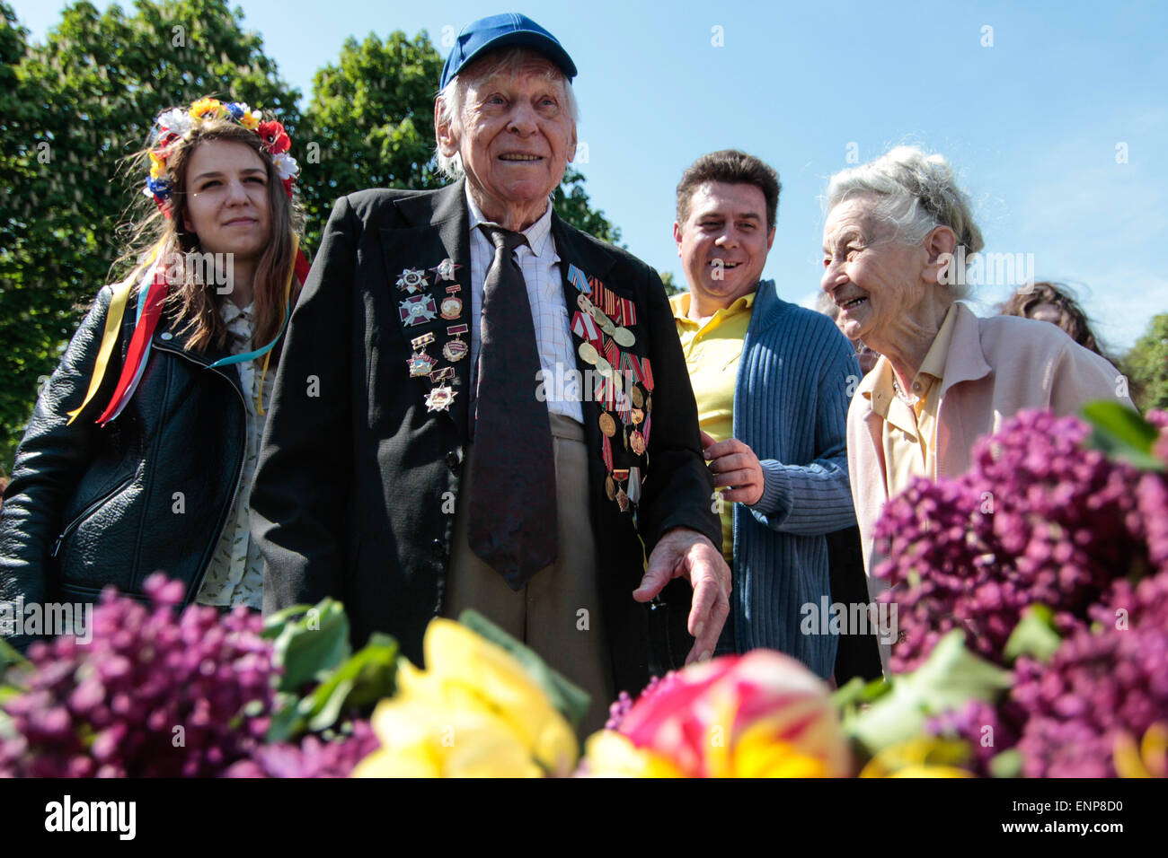 Kiev, Ukraine. 9th May, 2015. Ukrainians WWII veterans attend Victory ...