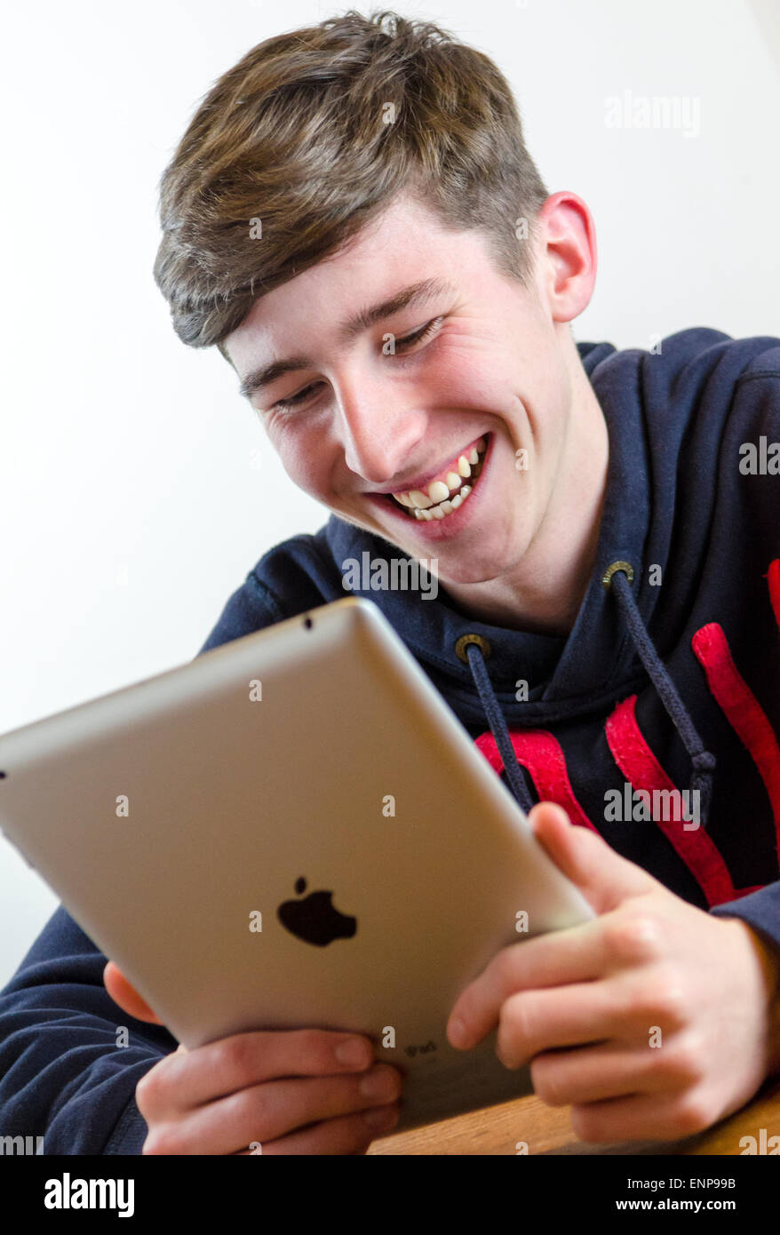 Close up video man face hi-res stock photography and images - Alamy