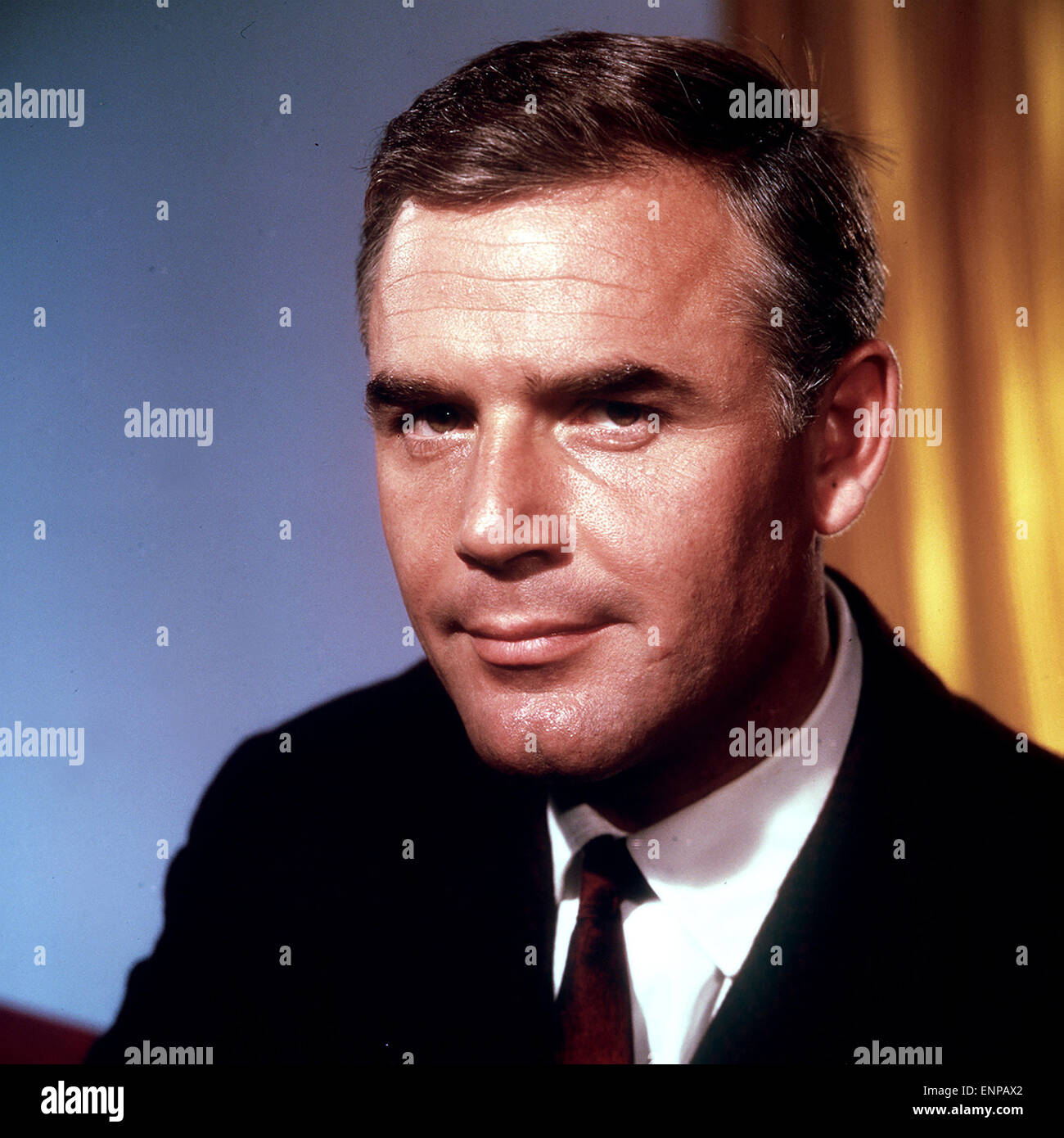 Schauspieler joachim fuchsberger portrait 1960er hi-res stock ...