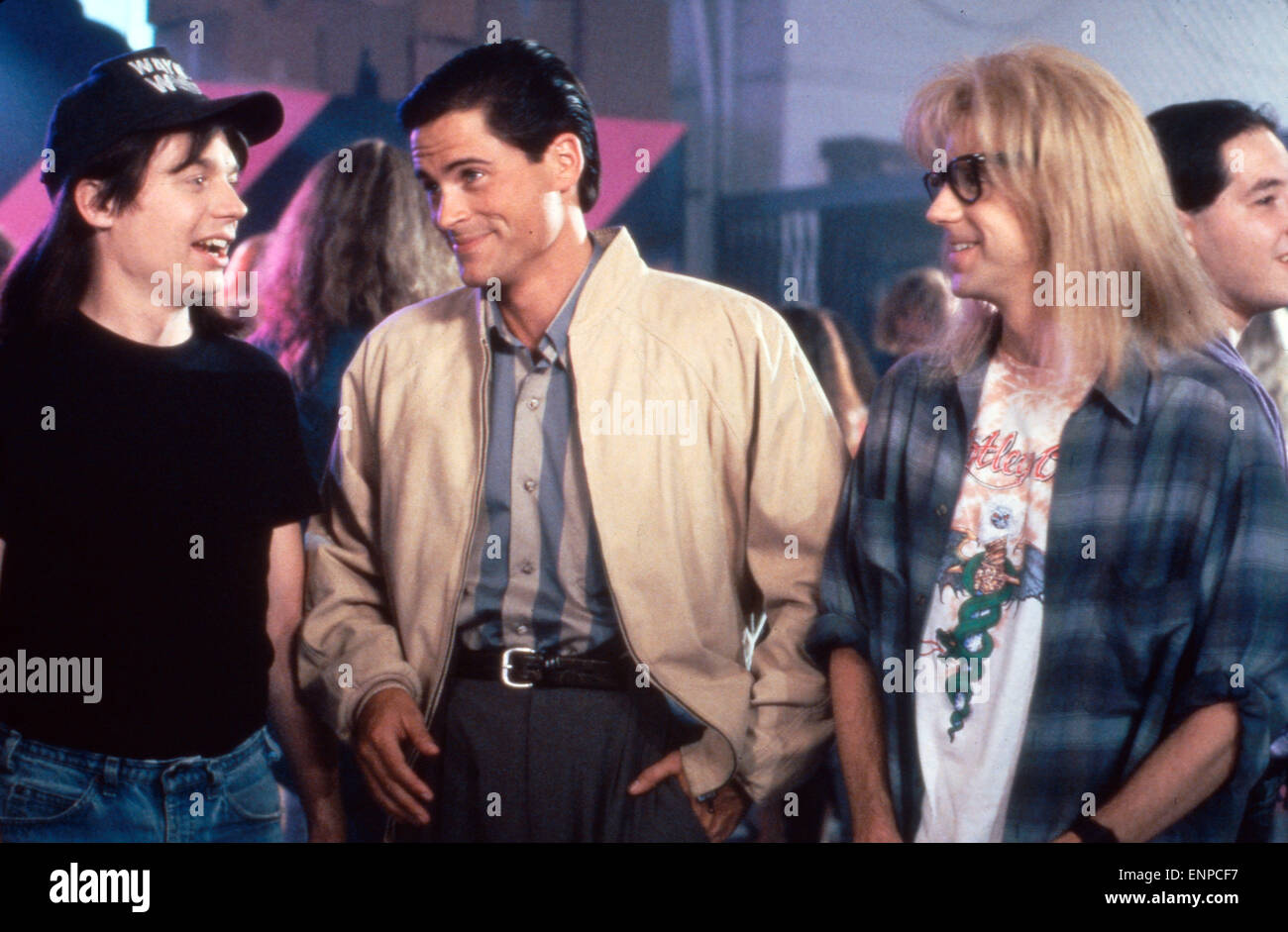 Waynes world mike myers 1992 hi-res stock photography and images - Alamy