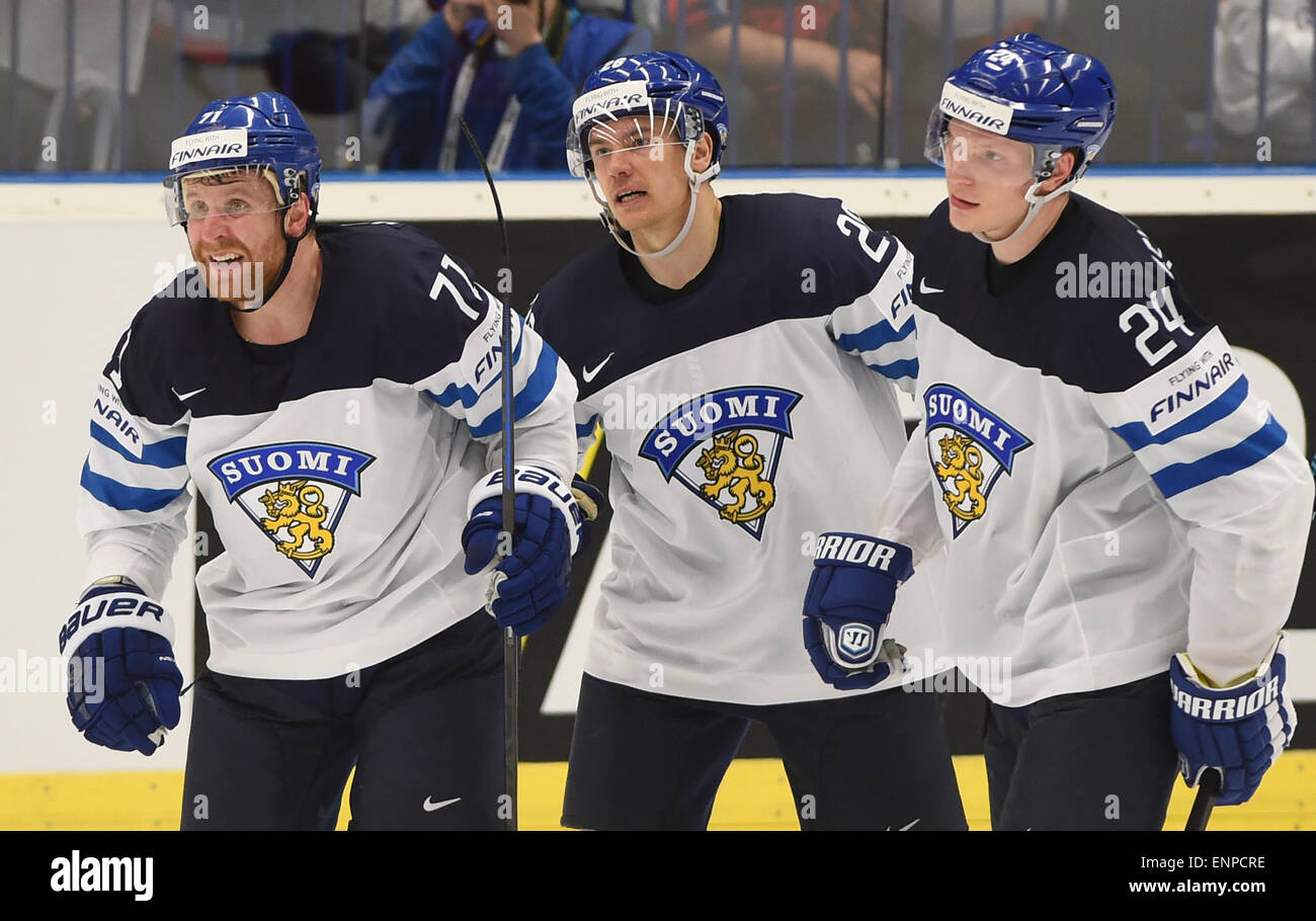 Ostrava, Czech Republic. 9th May, 2015. From left: Leo Komarov, Jarkko ...