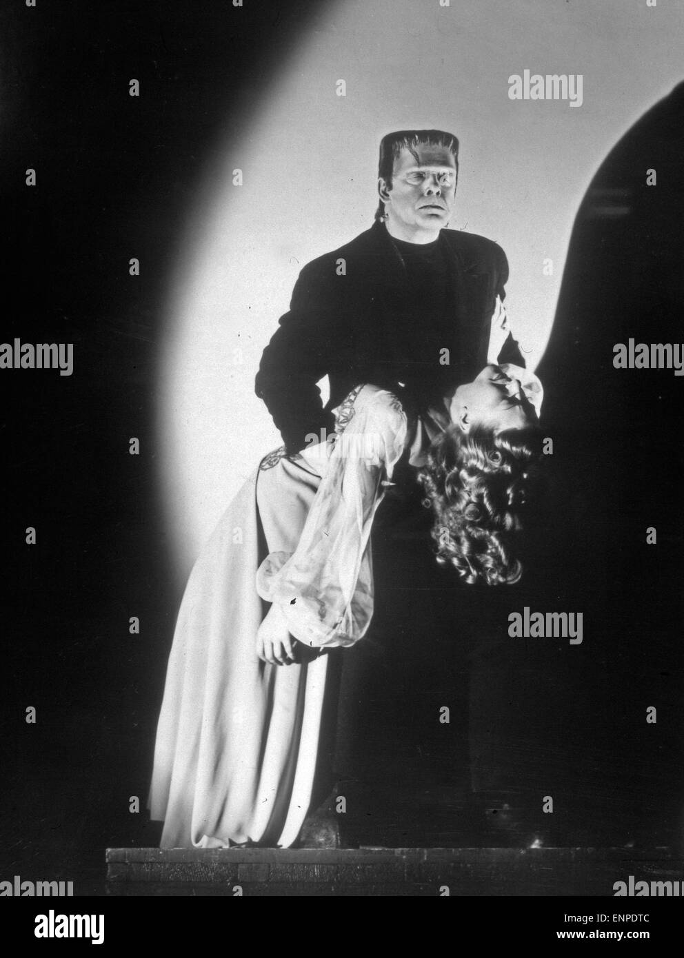The Ghost of Frankenstein, aka: Frankenstein kehrt wieder, USA 1942 ...