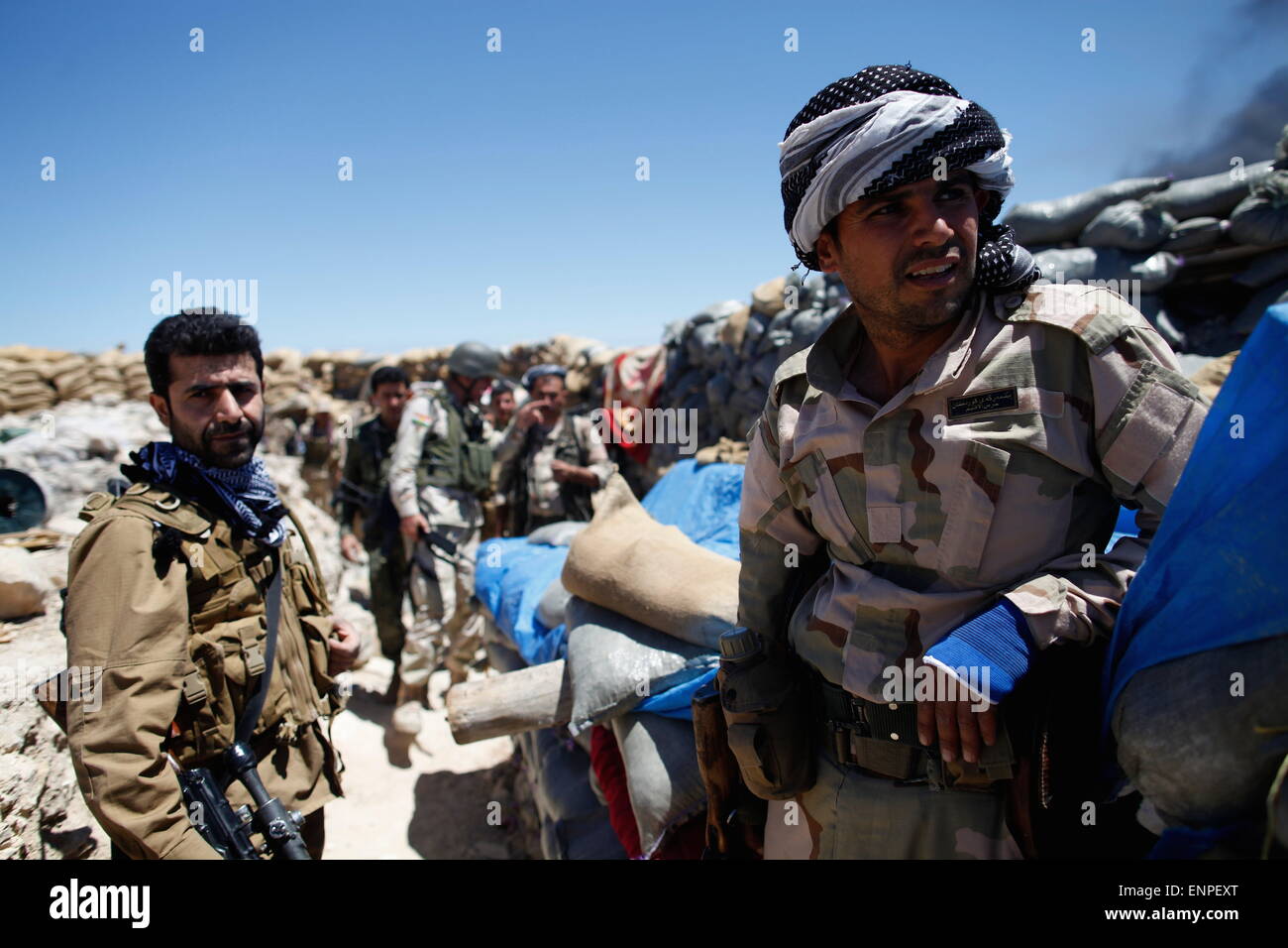 Shingal, Iraq. 7th May, 2015. Peshmerga soldiers heavily entrenched on ...