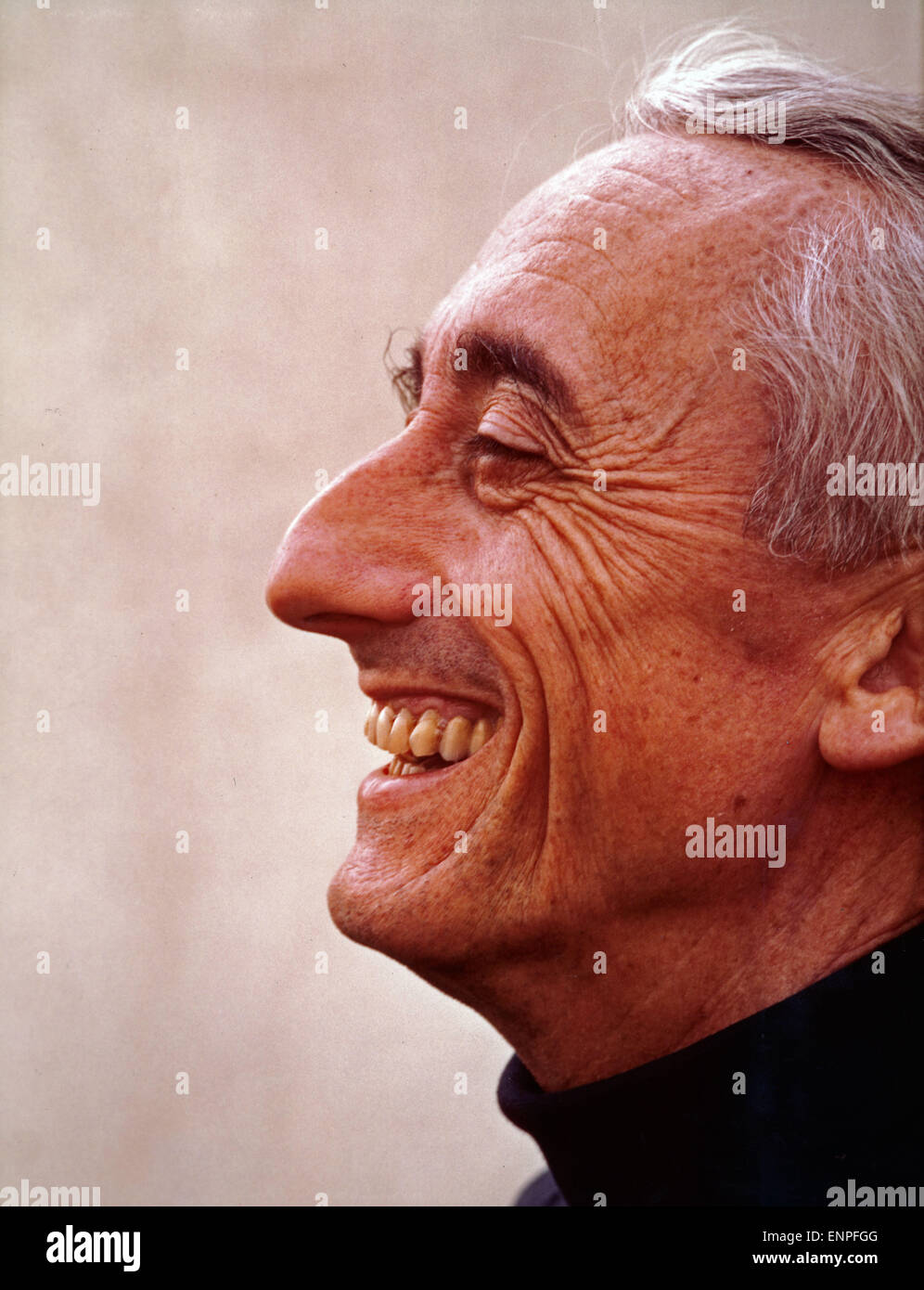 Der französiche Meeresforscher Jacques Yves Cousteau, Anfang 1980er ...