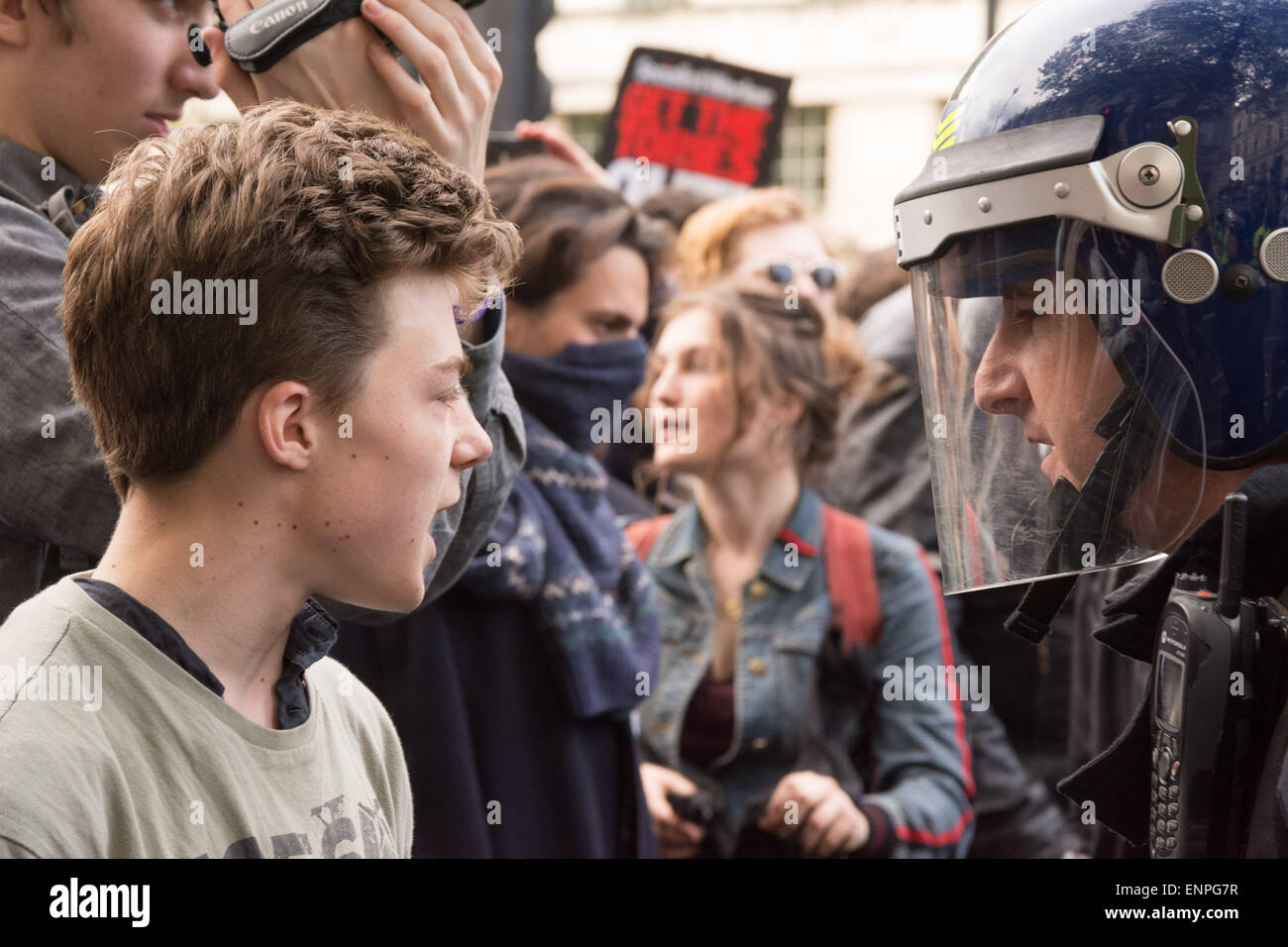Riot gates hi-res stock photography and images - Alamy