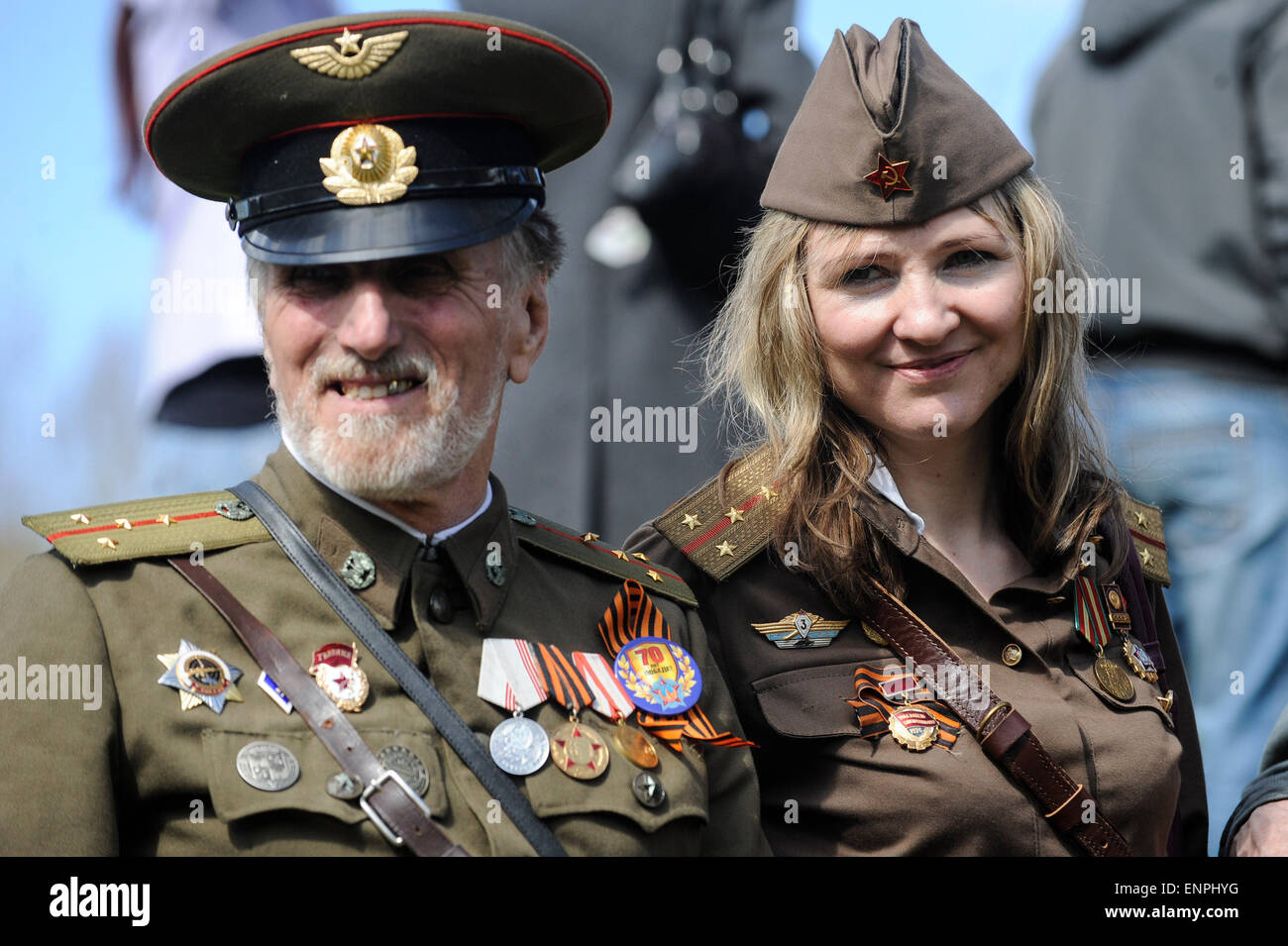 Narva, Estonia. 9th May, 2015. Estonian people dressed up in suits of ...