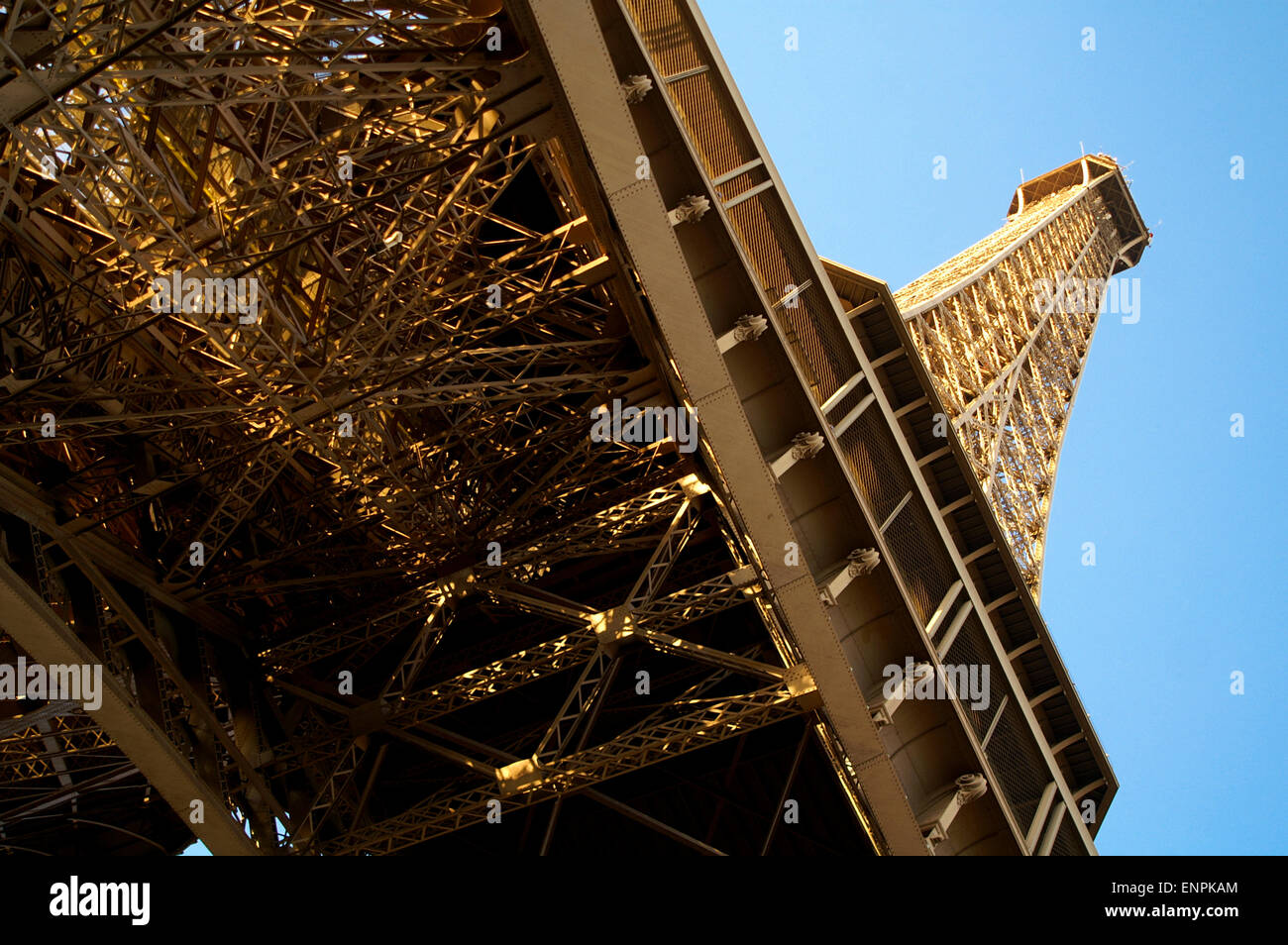 Eiffel tower arch hi-res stock photography and images - Alamy